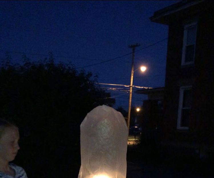 Floating Lantern : 8 Steps - Instructables