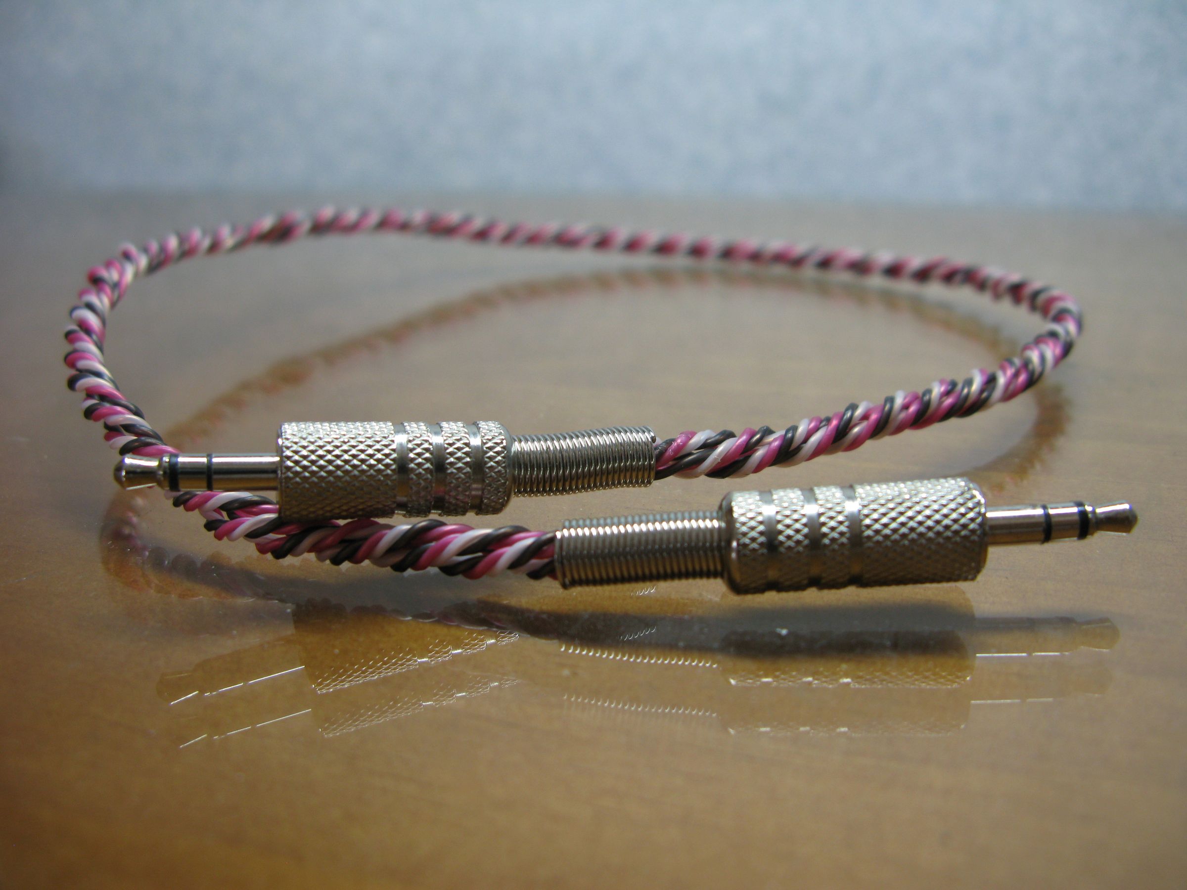 DIY Twisted Audio Cable (Made From Telephone Wires) : 7 Steps ...