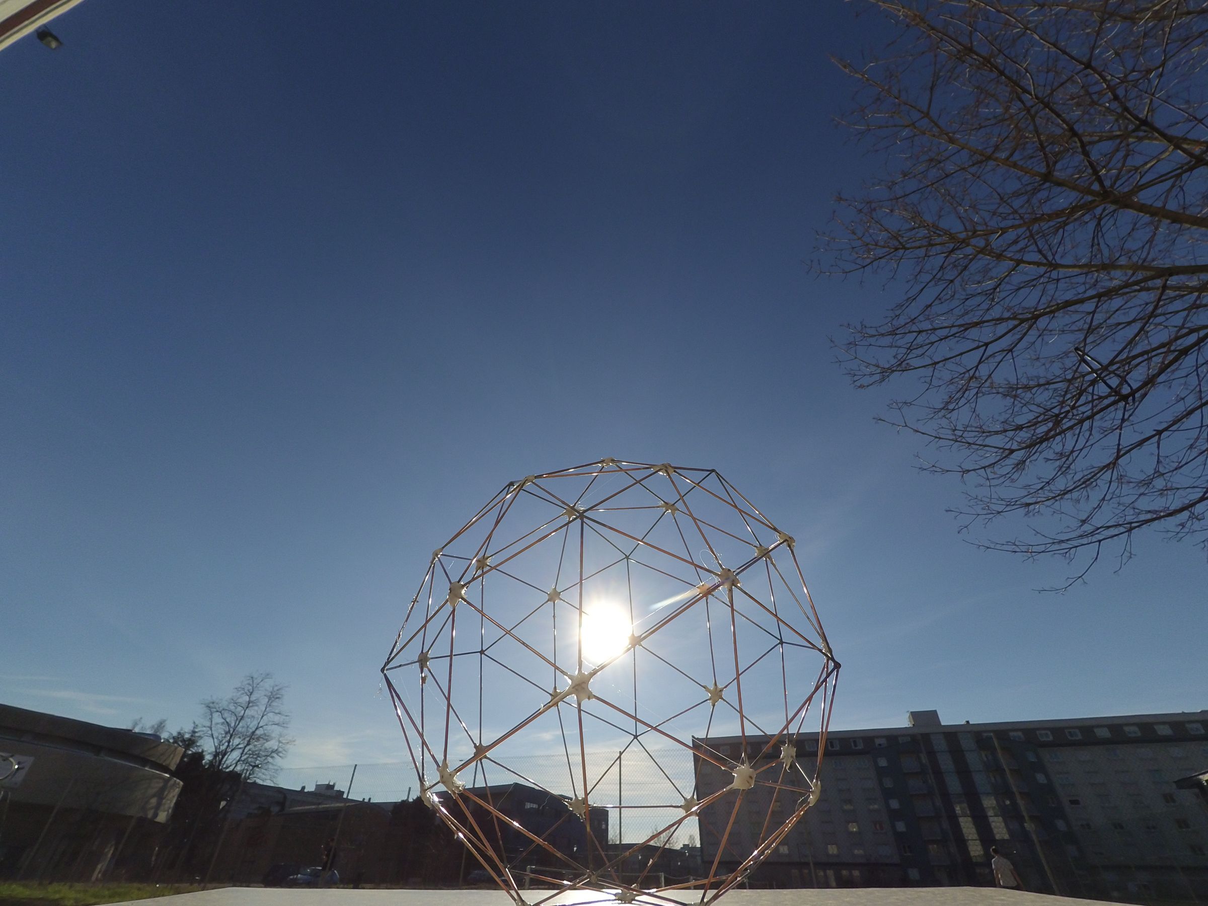 Making a Fully Welded Geodesic Sphere : 5 Steps (with Pictures ...