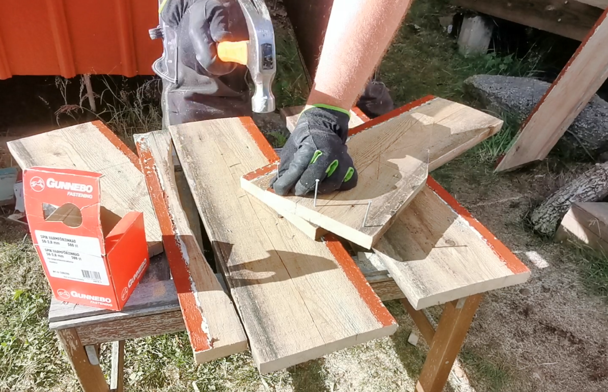 Scrap Wood Toolbox : 8 Steps (with Pictures) - Instructables