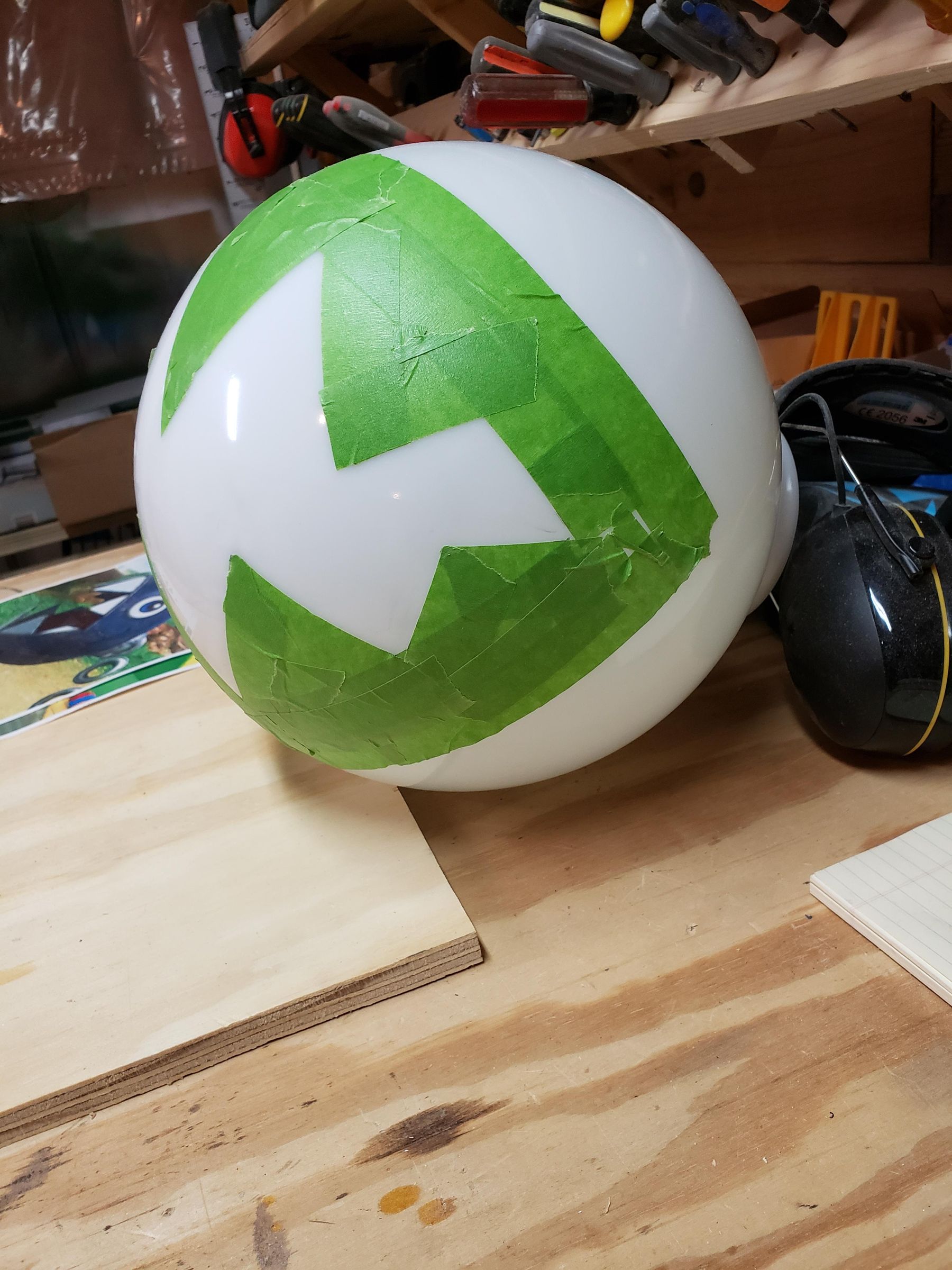 Chain Chomp Wall Lamp : 10 Steps (with Pictures) - Instructables