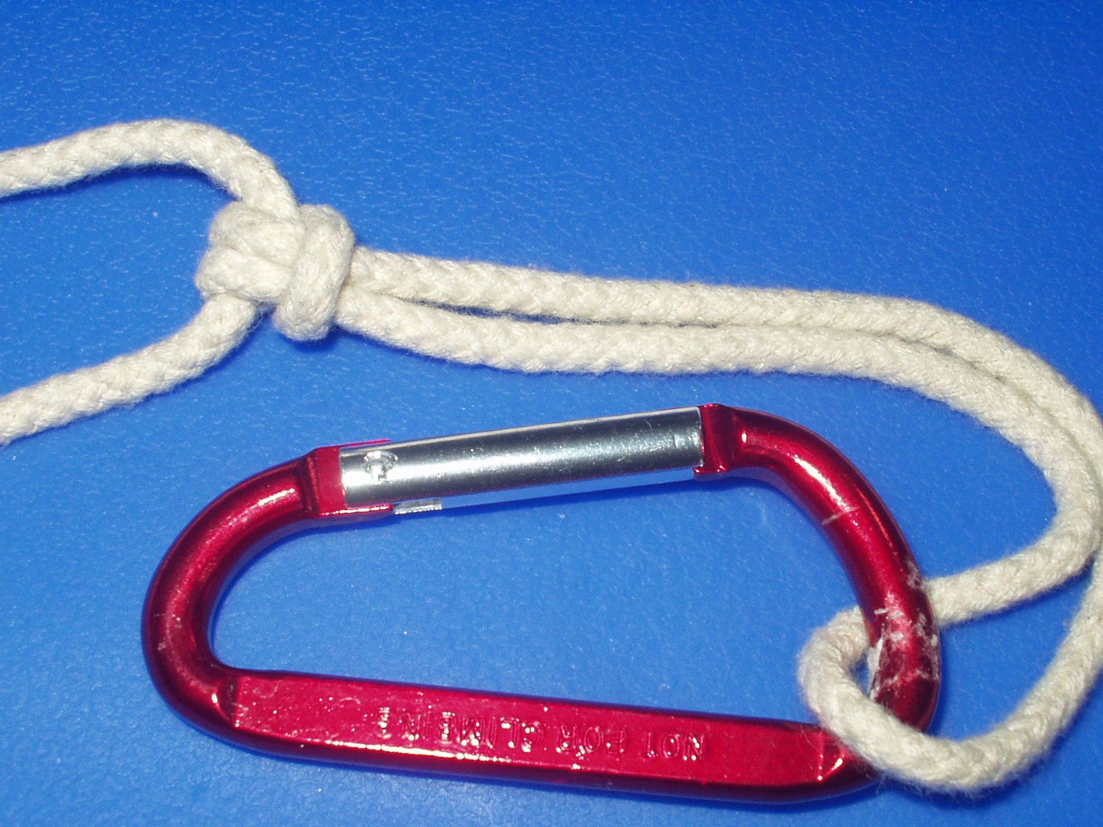 Lark's Head Loop : 5 Steps - Instructables