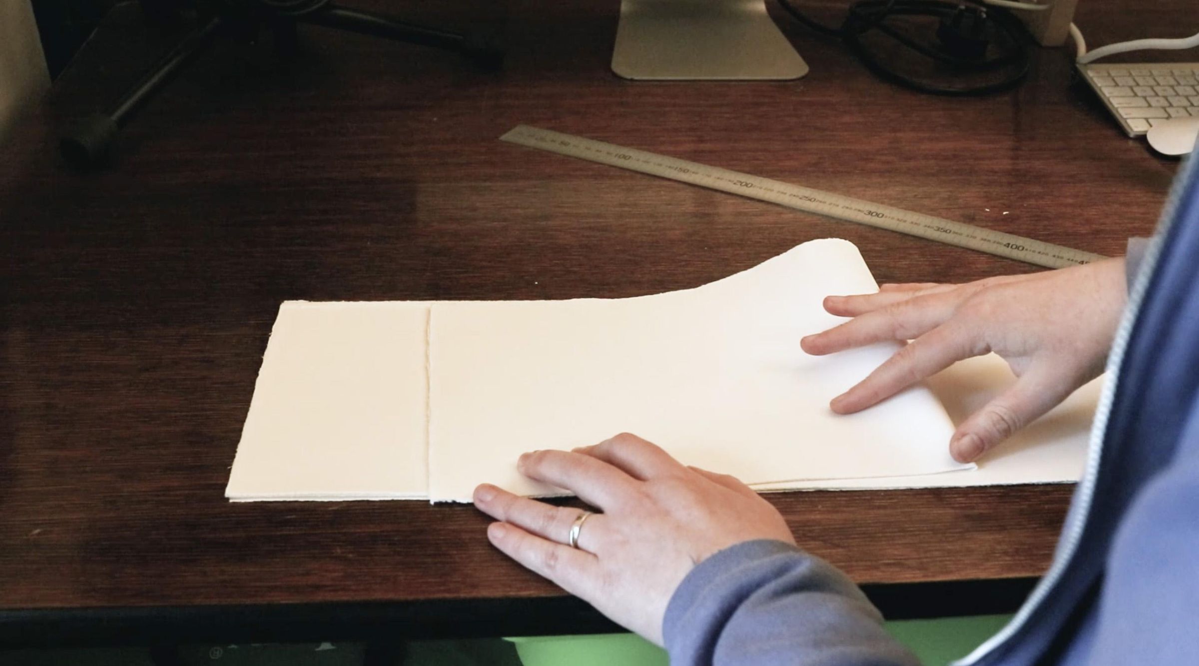 Make a Pamphlet Stitch Sketchbook : 8 Steps (with Pictures) - Instructables