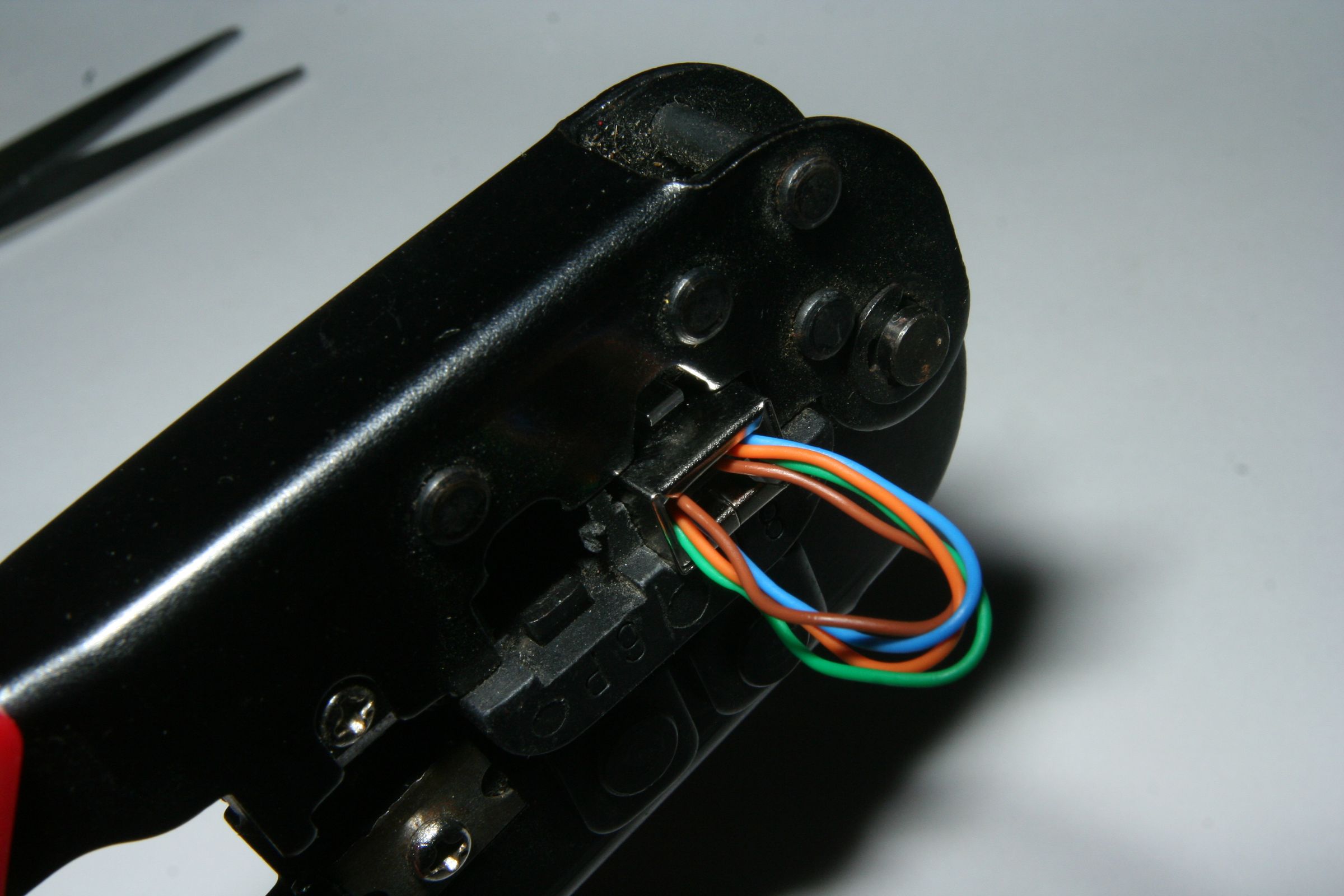 RJ-45 Key Chain and Rack : 5 Steps (with Pictures) - Instructables