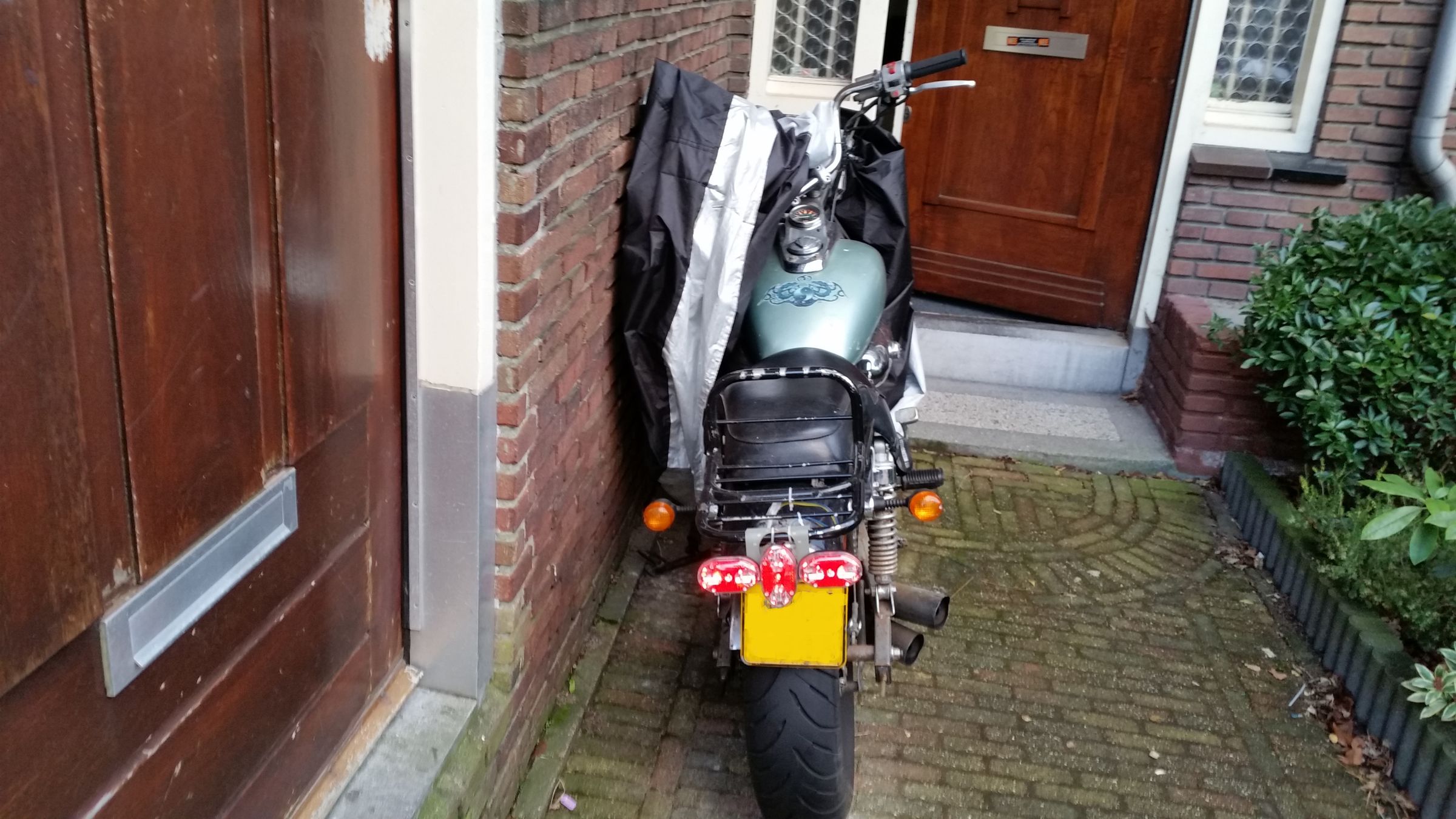 Moped Taillight From Cheap Bike Lights : 4 Steps (with Pictures ...