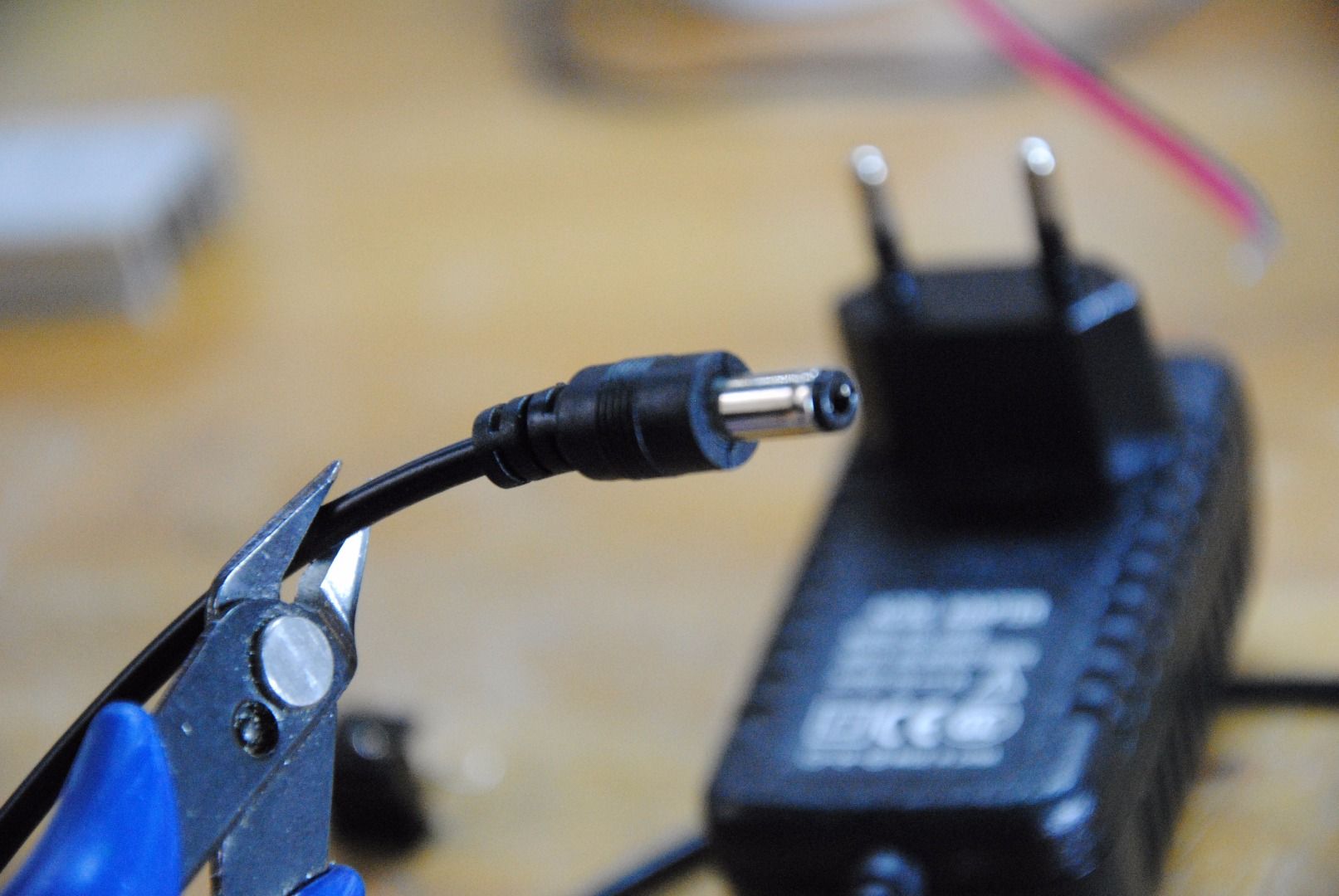 Make Your Own Dimmable LED Workshop Lighting! : 11 Steps (with Pictures ...