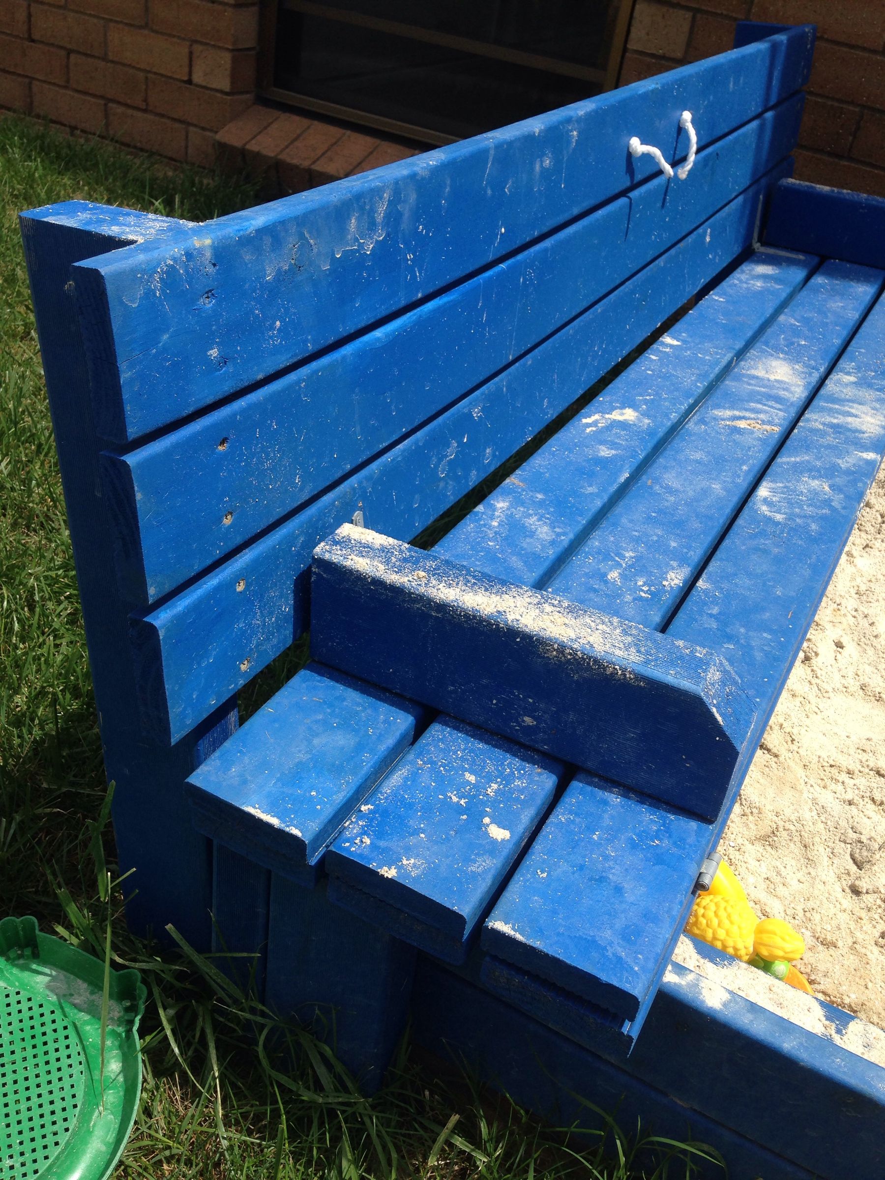Sandpit With Integrated Bench Seats : 6 Steps (with Pictures ...