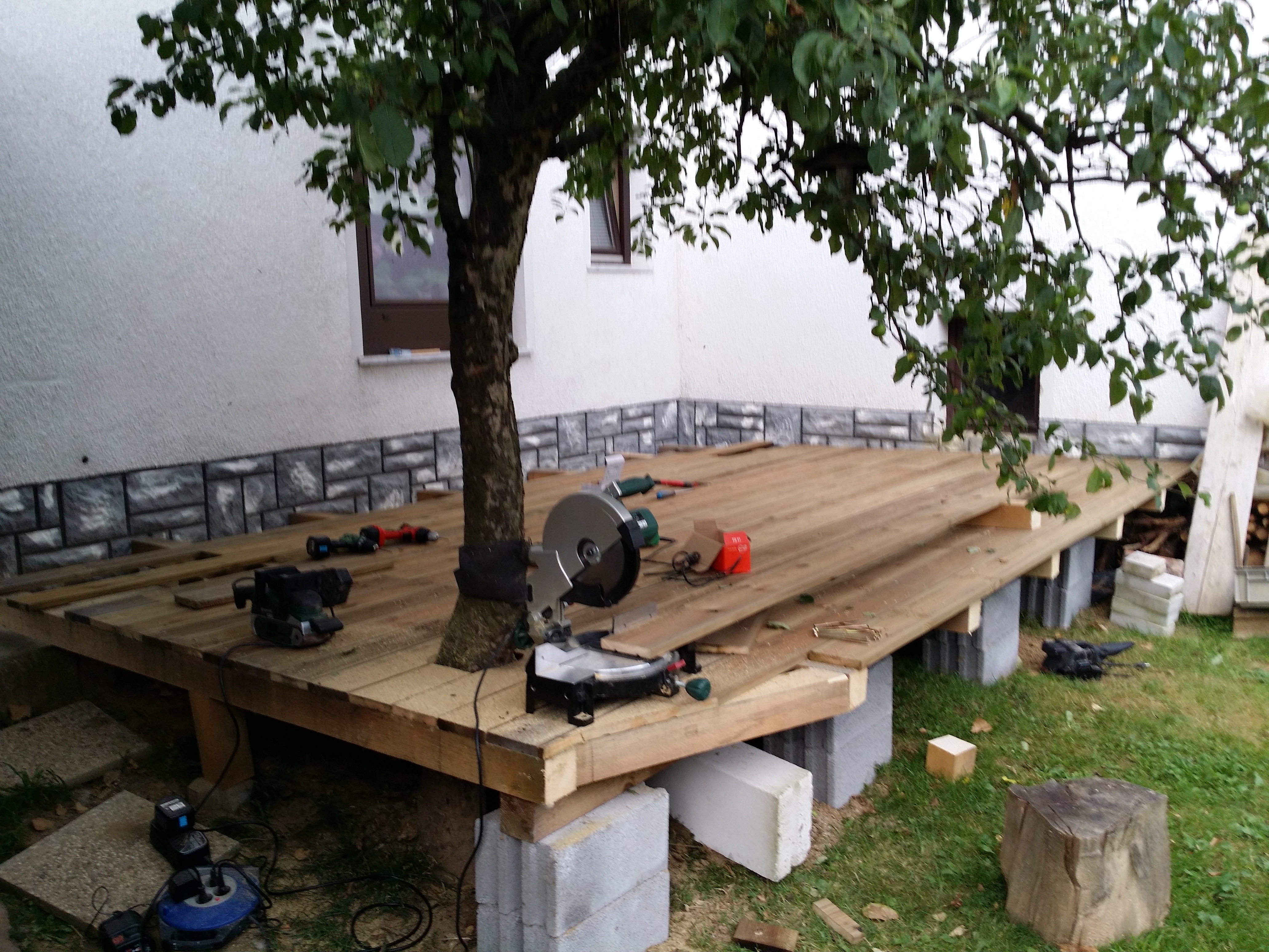 Outdoor Terrace DIY : 5 Steps - Instructables