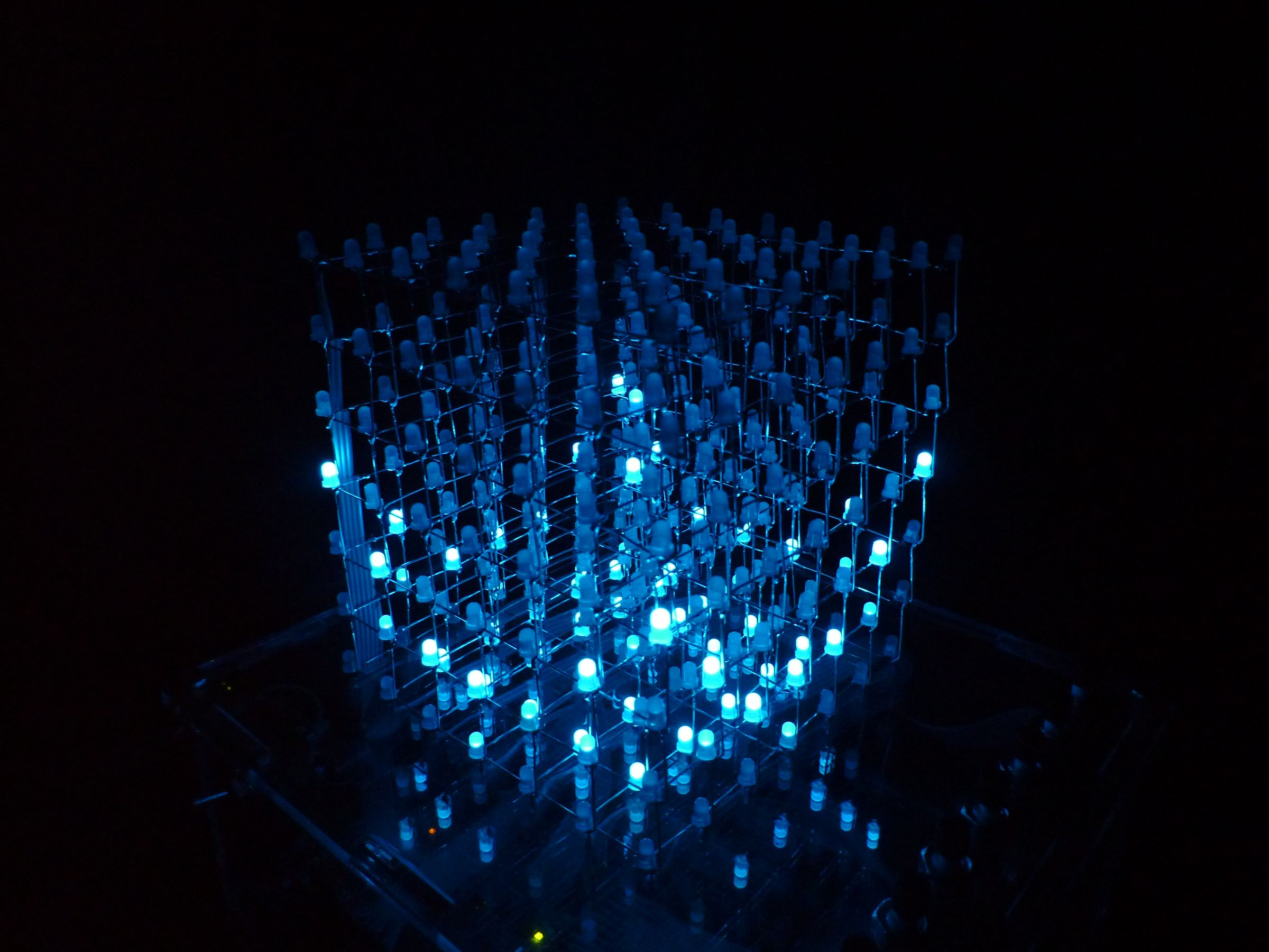 Self-Contained 7x7x7 LED Cube : 26 Steps (with Pictures) - Instructables