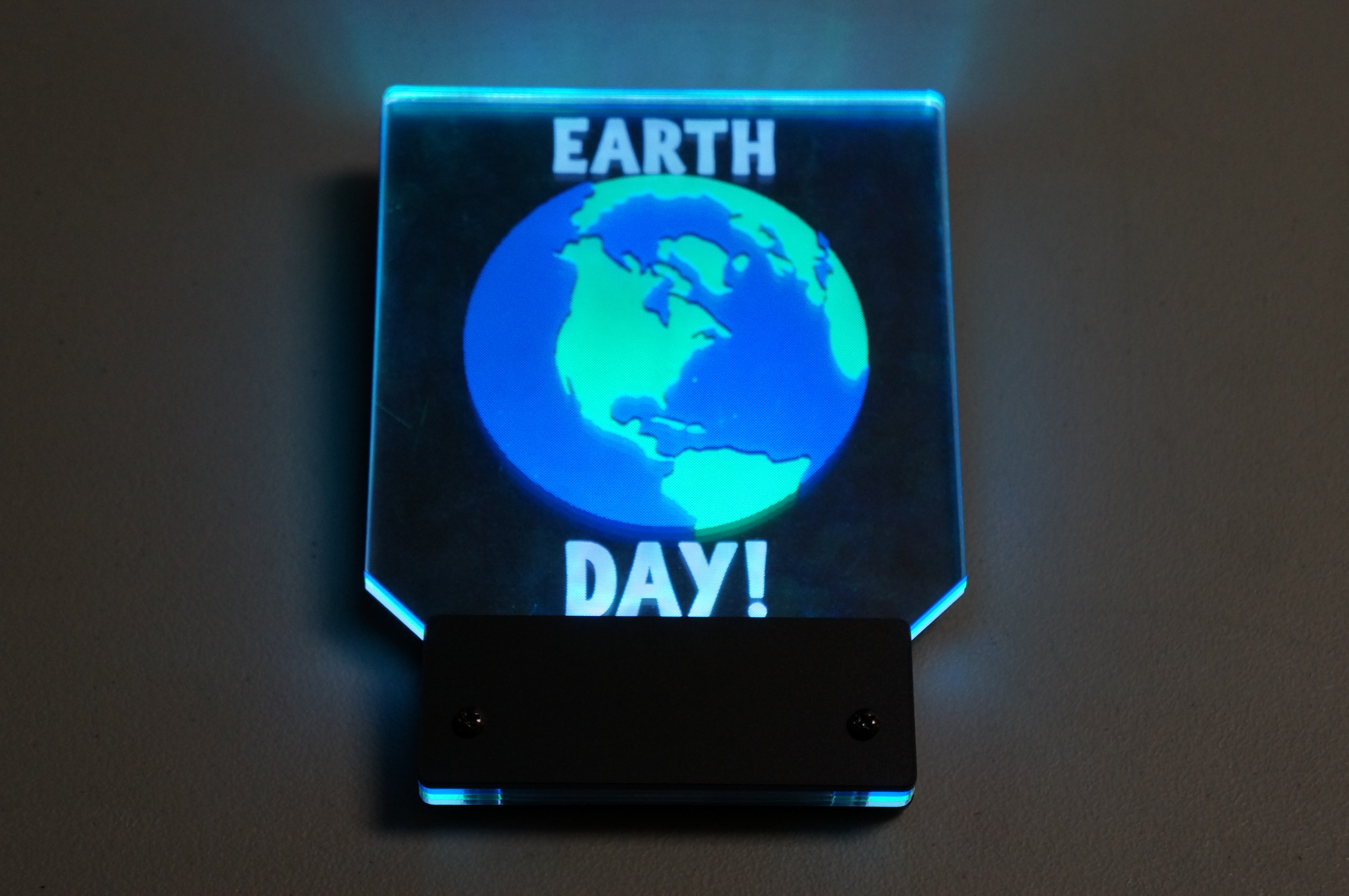 Multi-panel Edge-Light Sign : 7 Steps (with Pictures) - Instructables