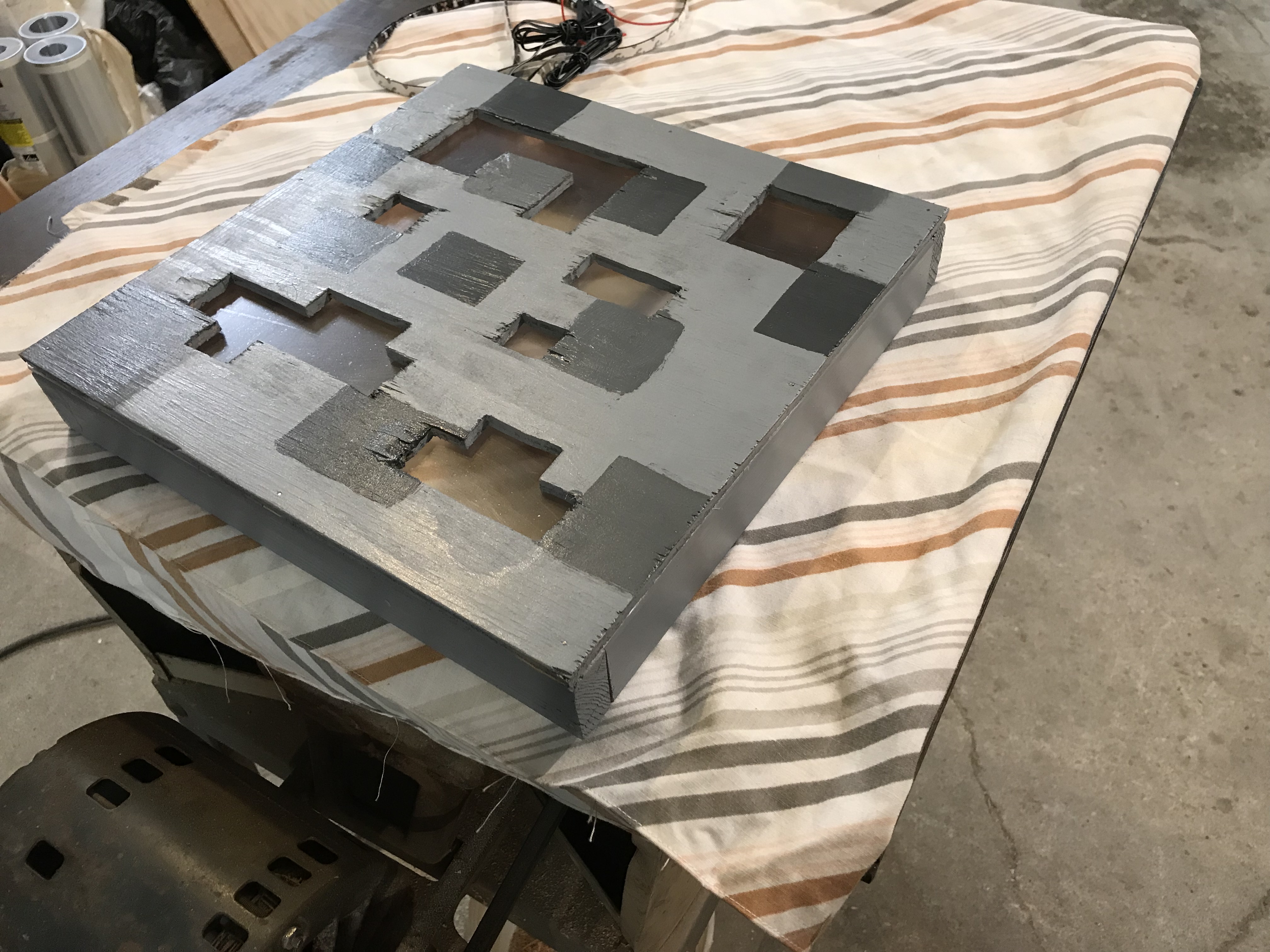 Minecraft Ore Lamp : 11 Steps (with Pictures) - Instructables