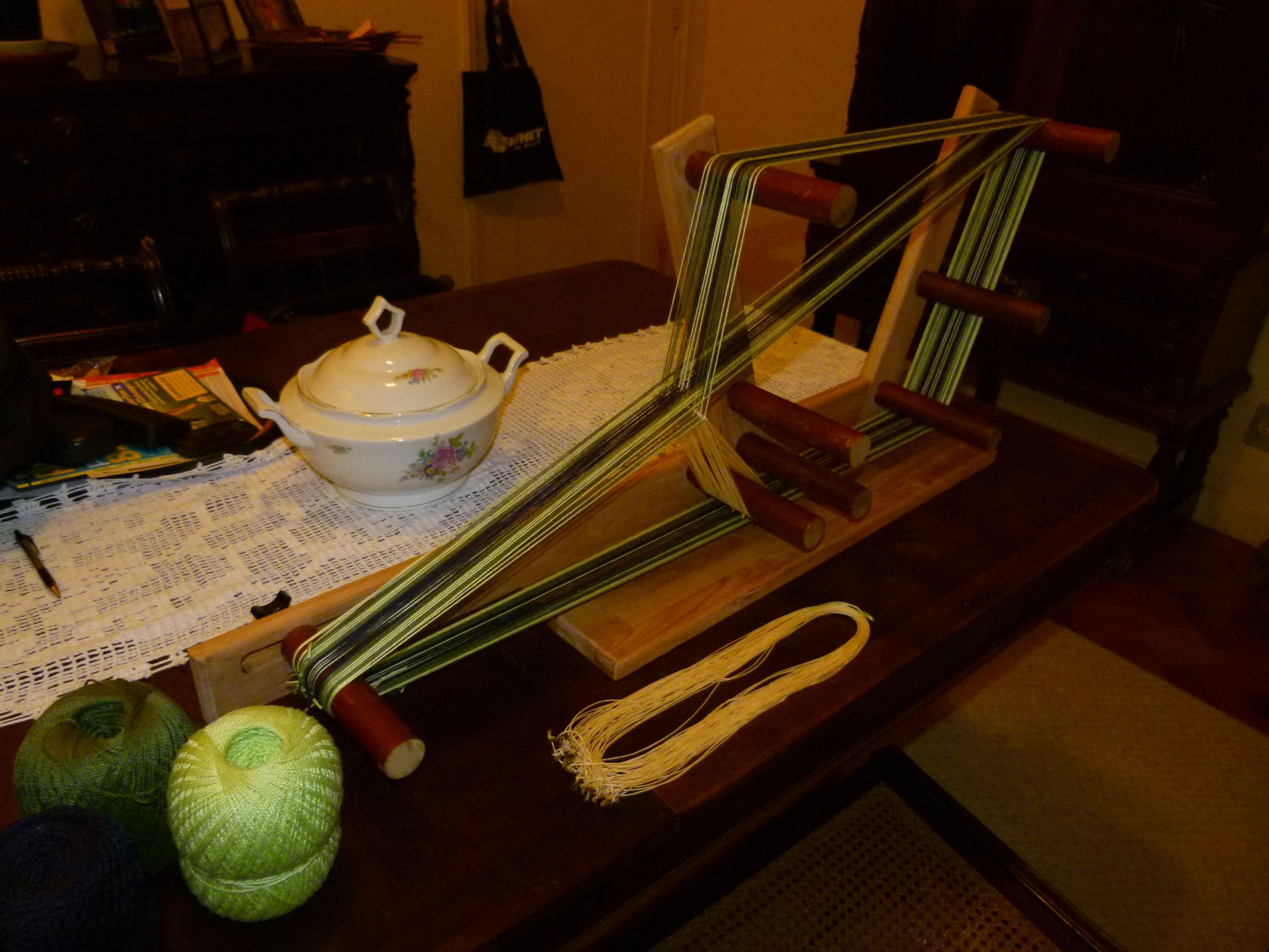 Discover and Build an Inkle Loom! : 10 Steps (with Pictures ...