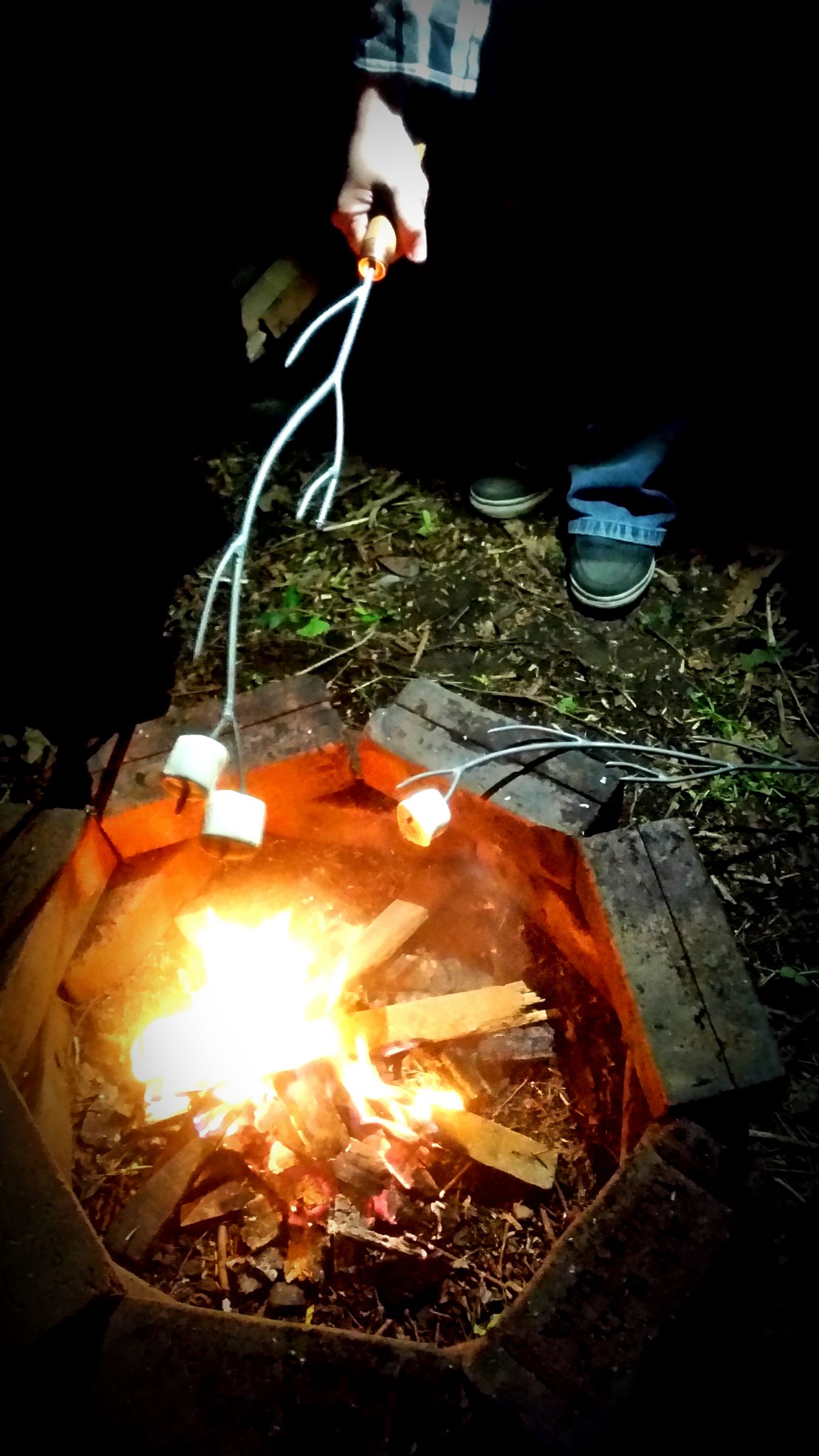 Ultimate Marshmallow Roasting Sticks : 5 Steps (with Pictures ...