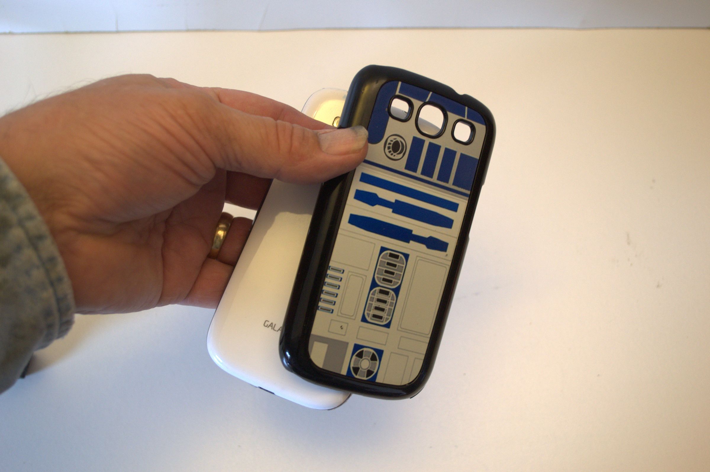 Cell Phone Tripod Adapter : 3 Steps (with Pictures) - Instructables