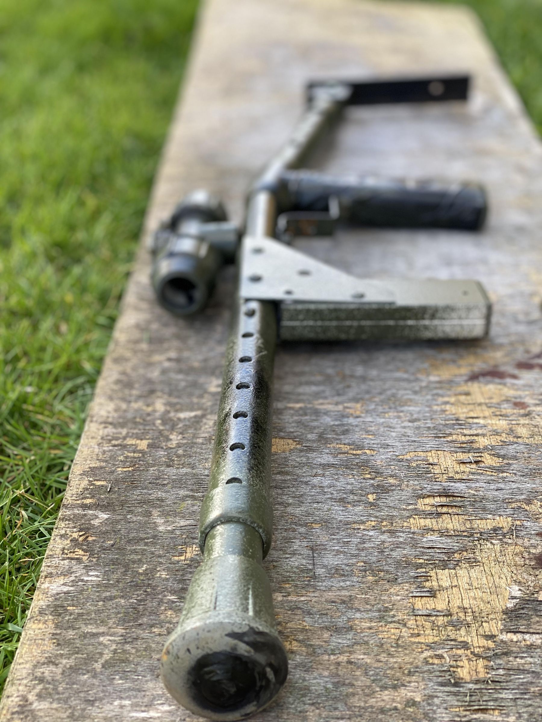 Prop Zombie Gun From Crutch : 7 Steps - Instructables