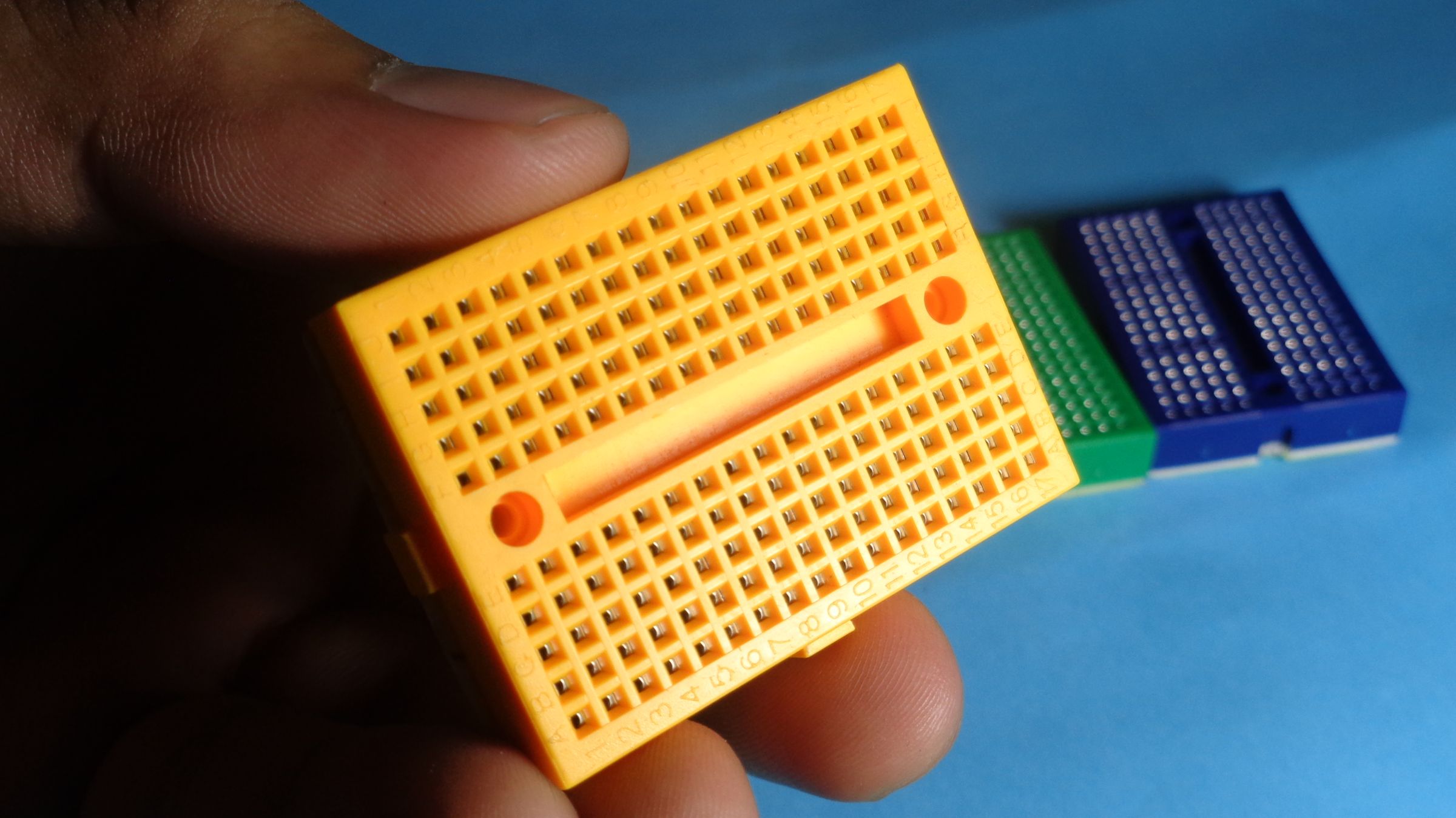 Modular Mini Breadboards : 5 Steps - Instructables