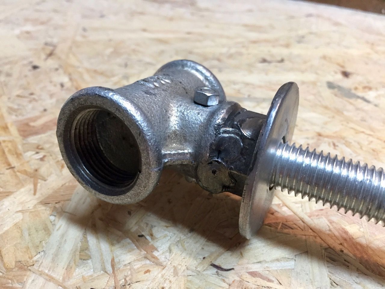 DIY Woodworking Vise : 11 Steps (with Pictures) - Instructables
