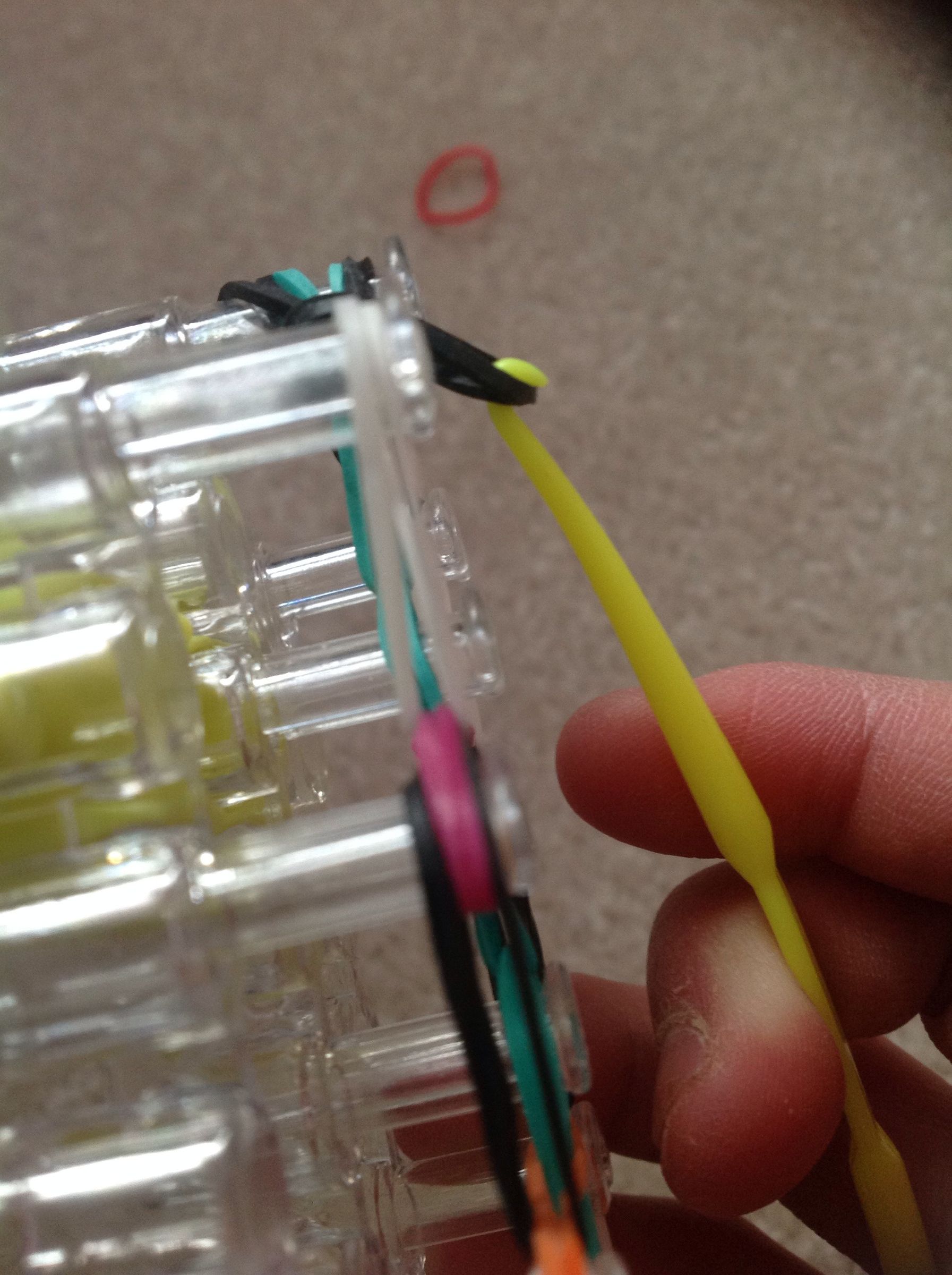 Rainbow Loom Ladder : 9 Steps (with Pictures) - Instructables