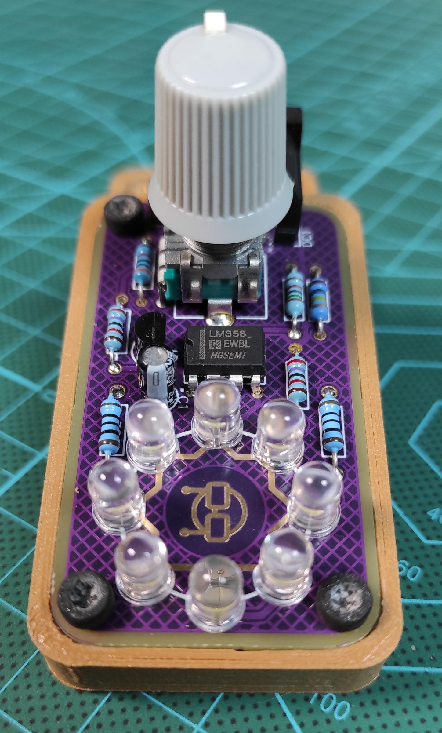 How to Make a 12V LED Breathing Light : 4 Steps (with Pictures ...