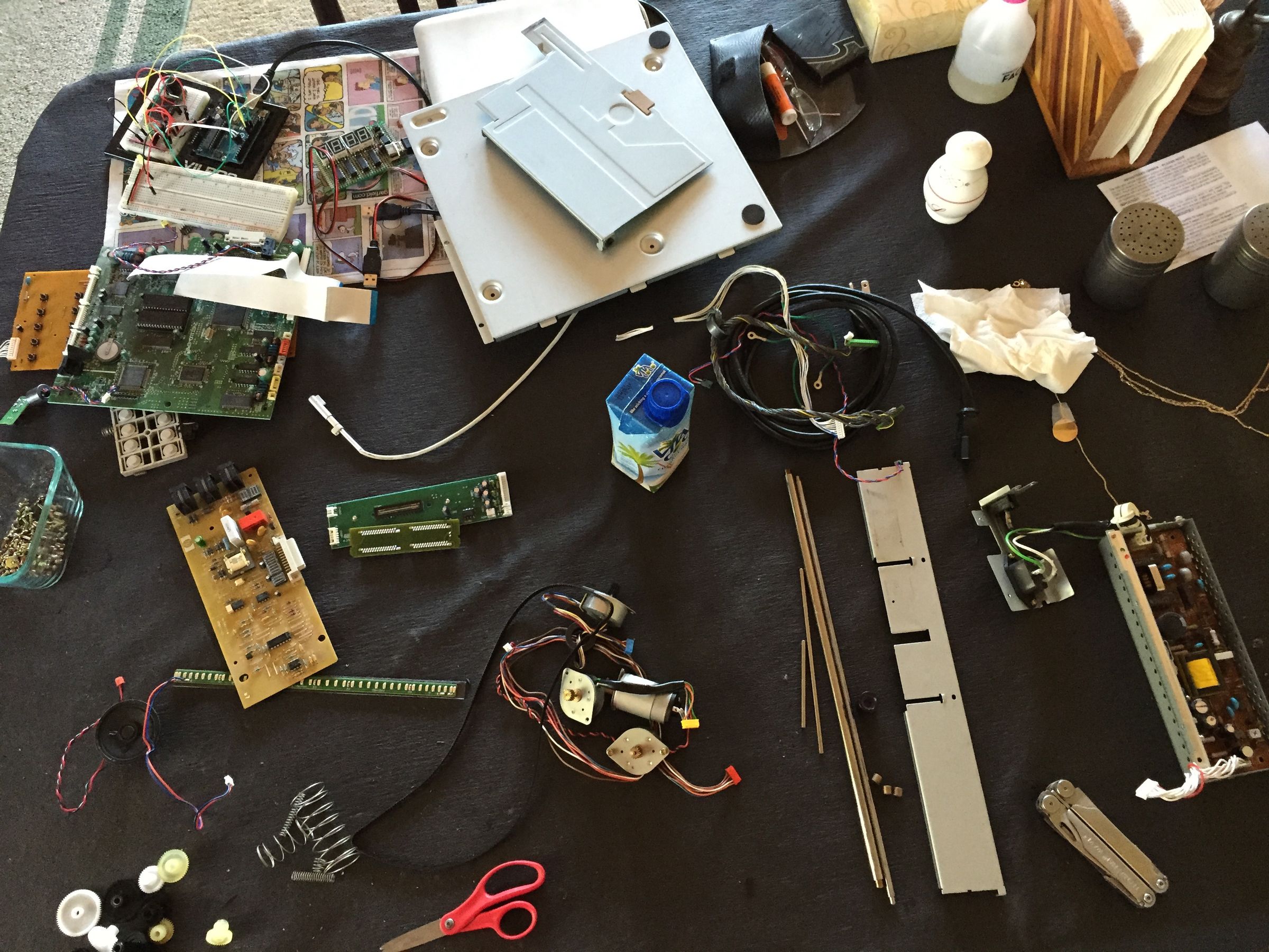 How to Make an Electronic Dice Roller : 10 Steps (with Pictures ...