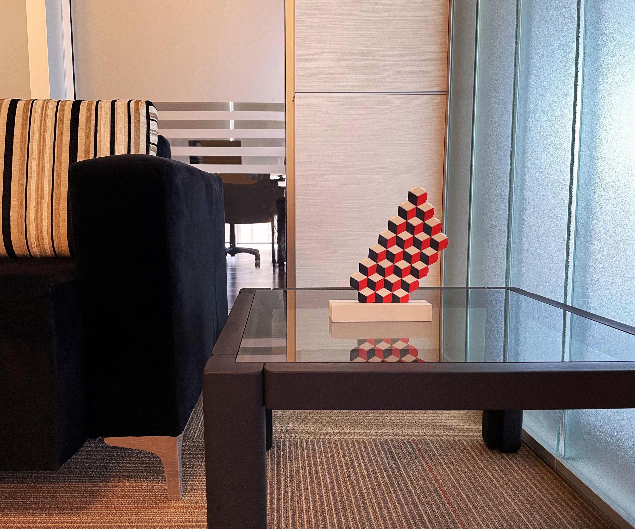 Cubes Illusion Sculpture : 9 Steps (with Pictures) - Instructables