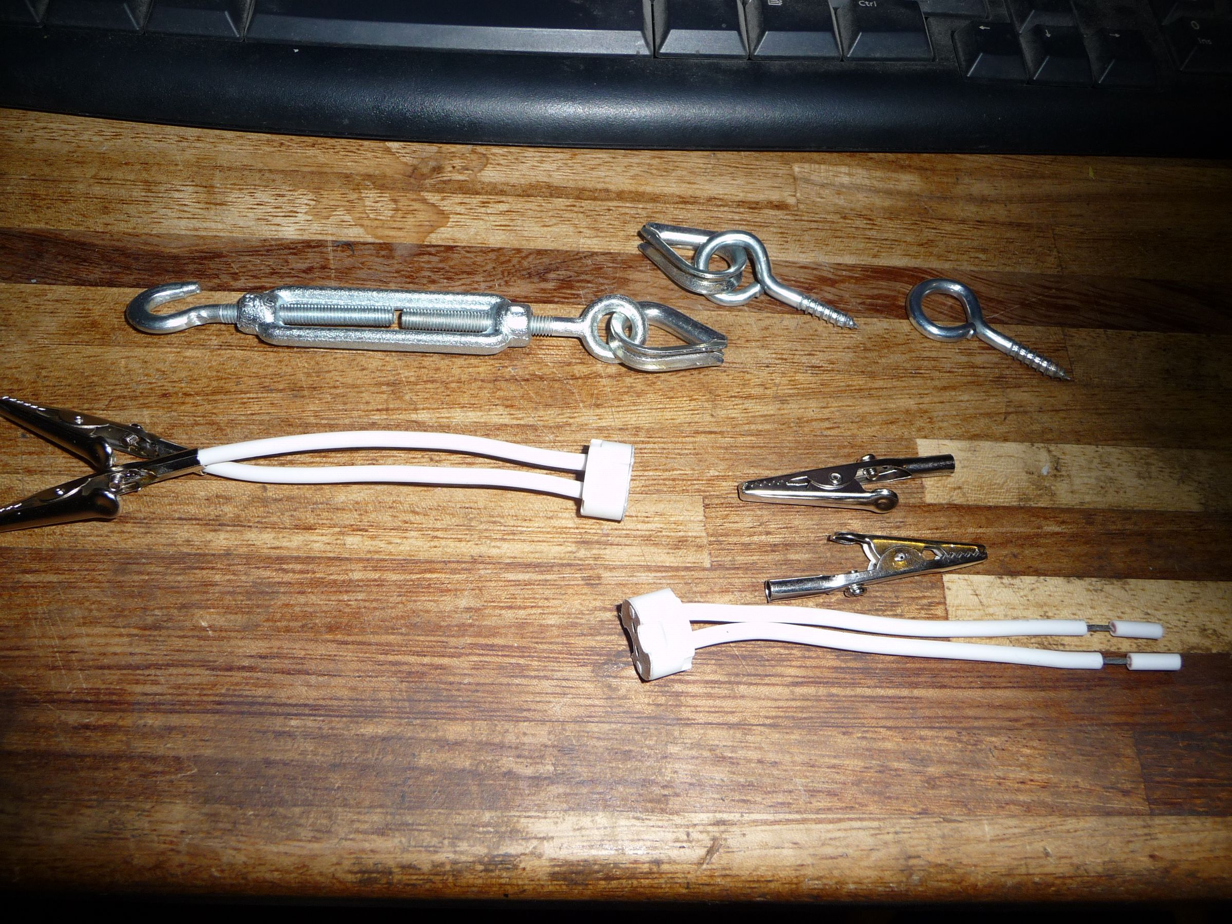 12v DC Trapeze Lighting for Not Much Cash - Instructables