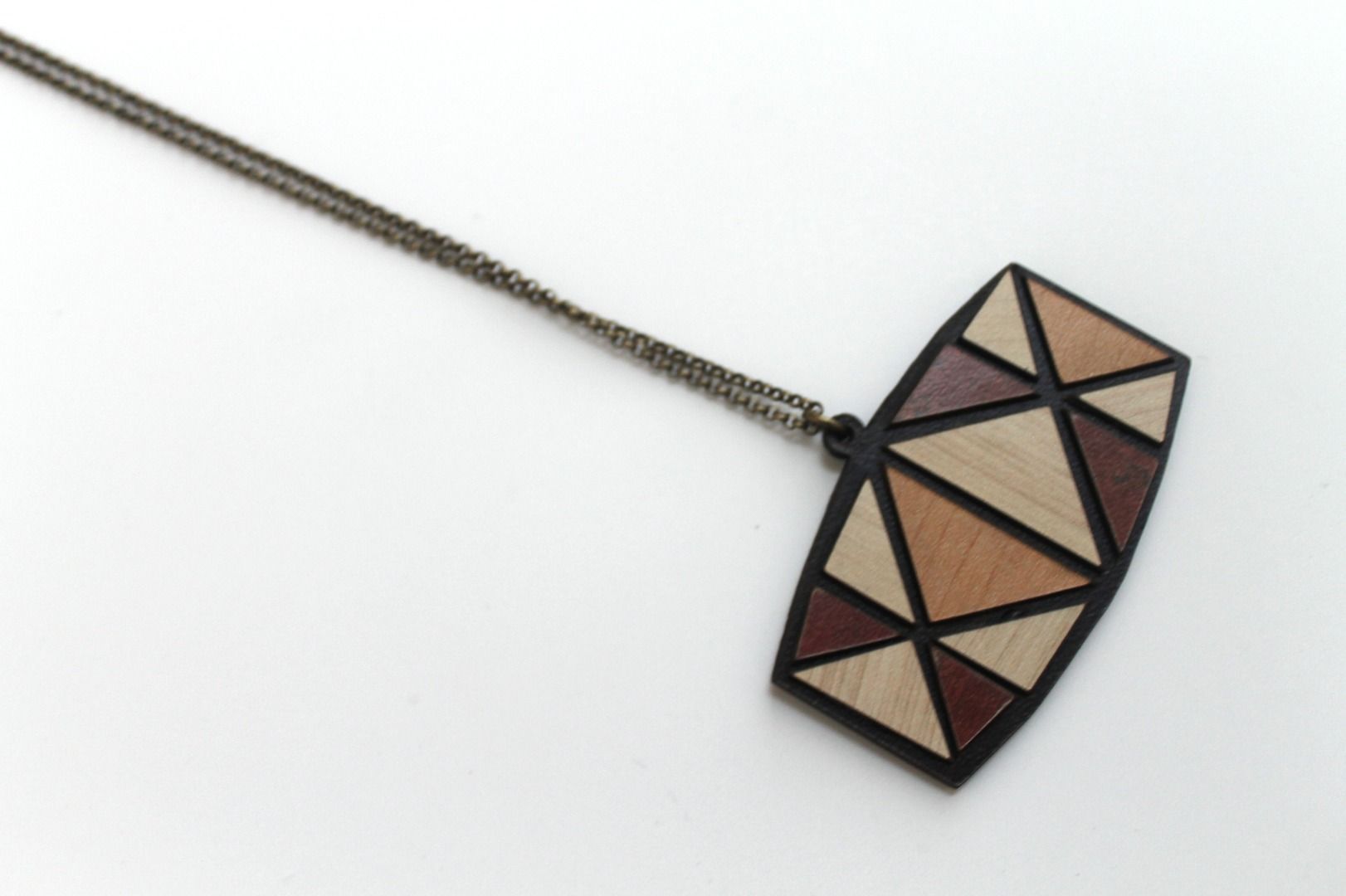 Laser Cut Necklaces From Recycled Laminate Samples : 11 Steps (with ...
