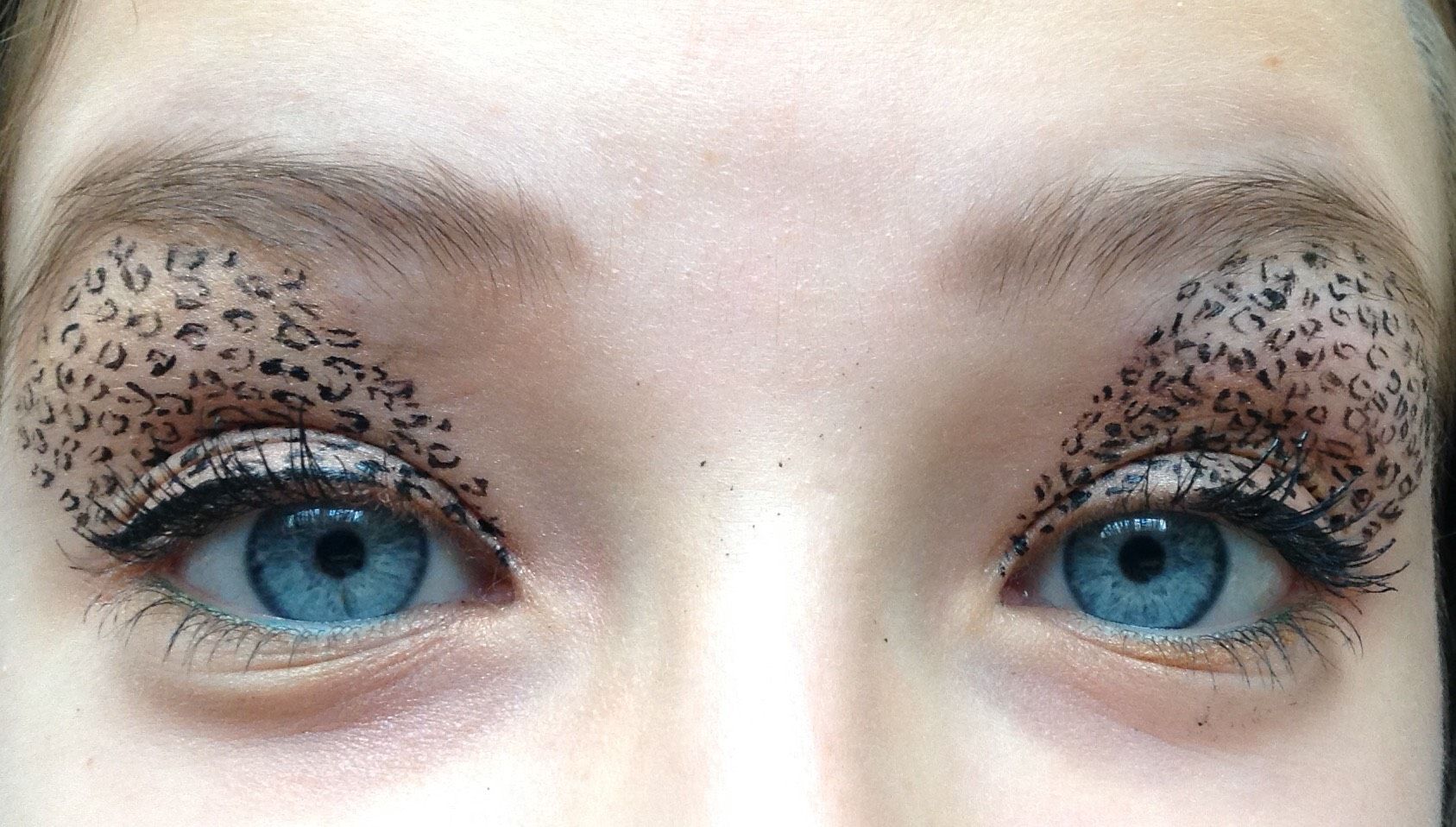 Leopard Print Makeup : 12 Steps - Instructables