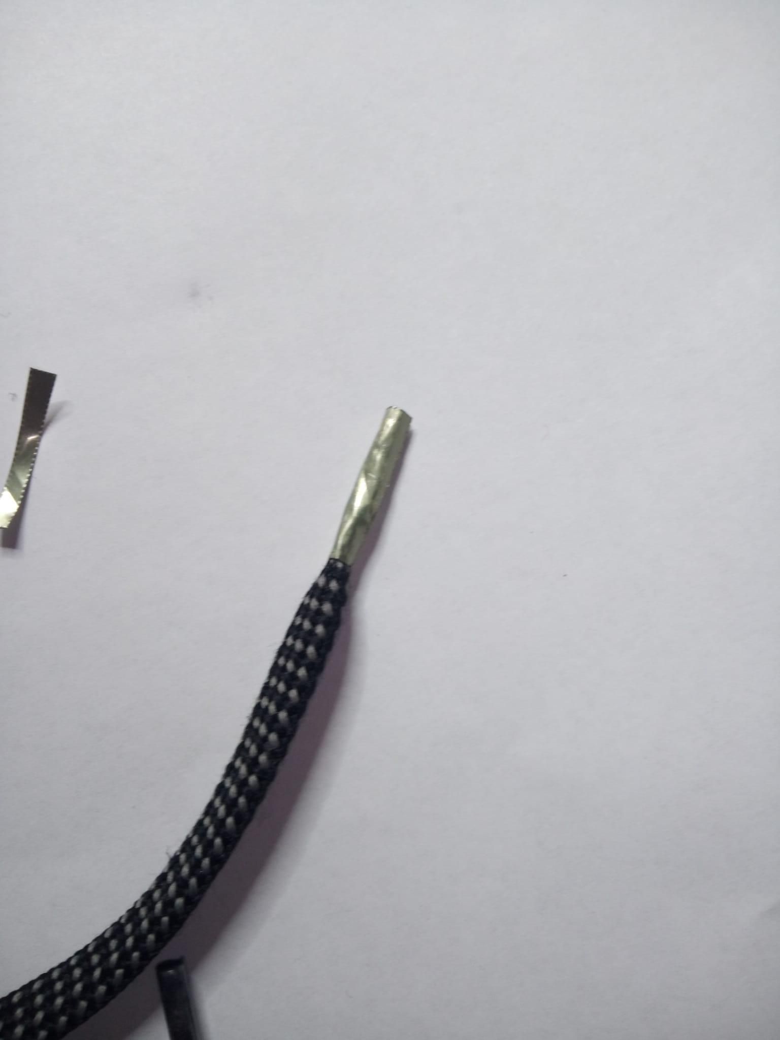 Fixing a Shoestring : 5 Steps - Instructables