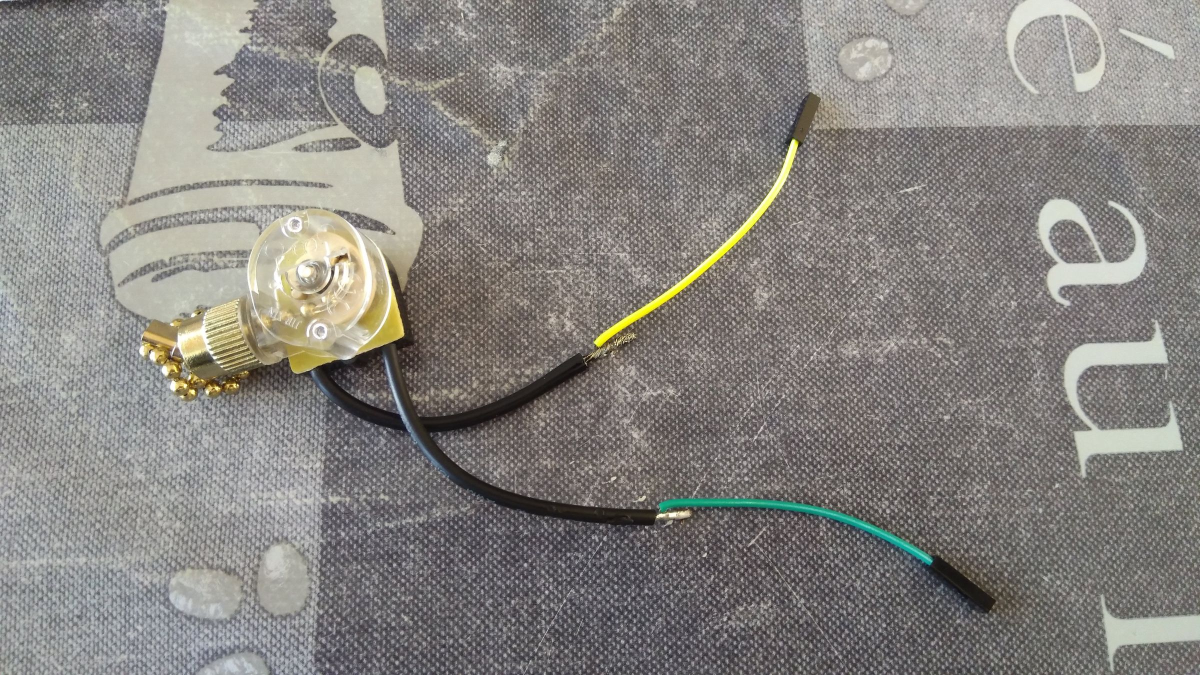 Titanfall Ejection Lever MK.2 : 7 Steps - Instructables