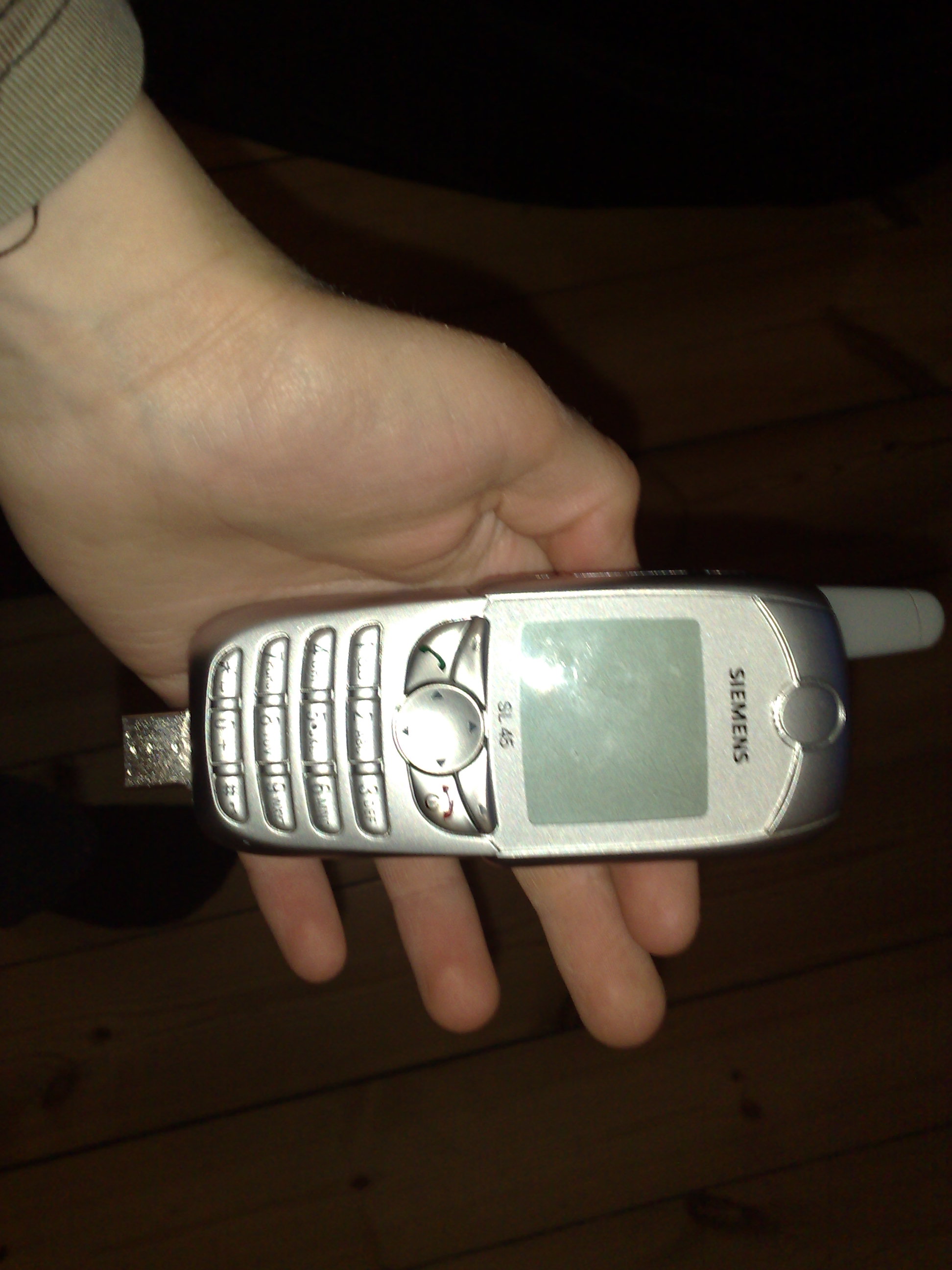 Mobilphone USB : 6 Steps - Instructables