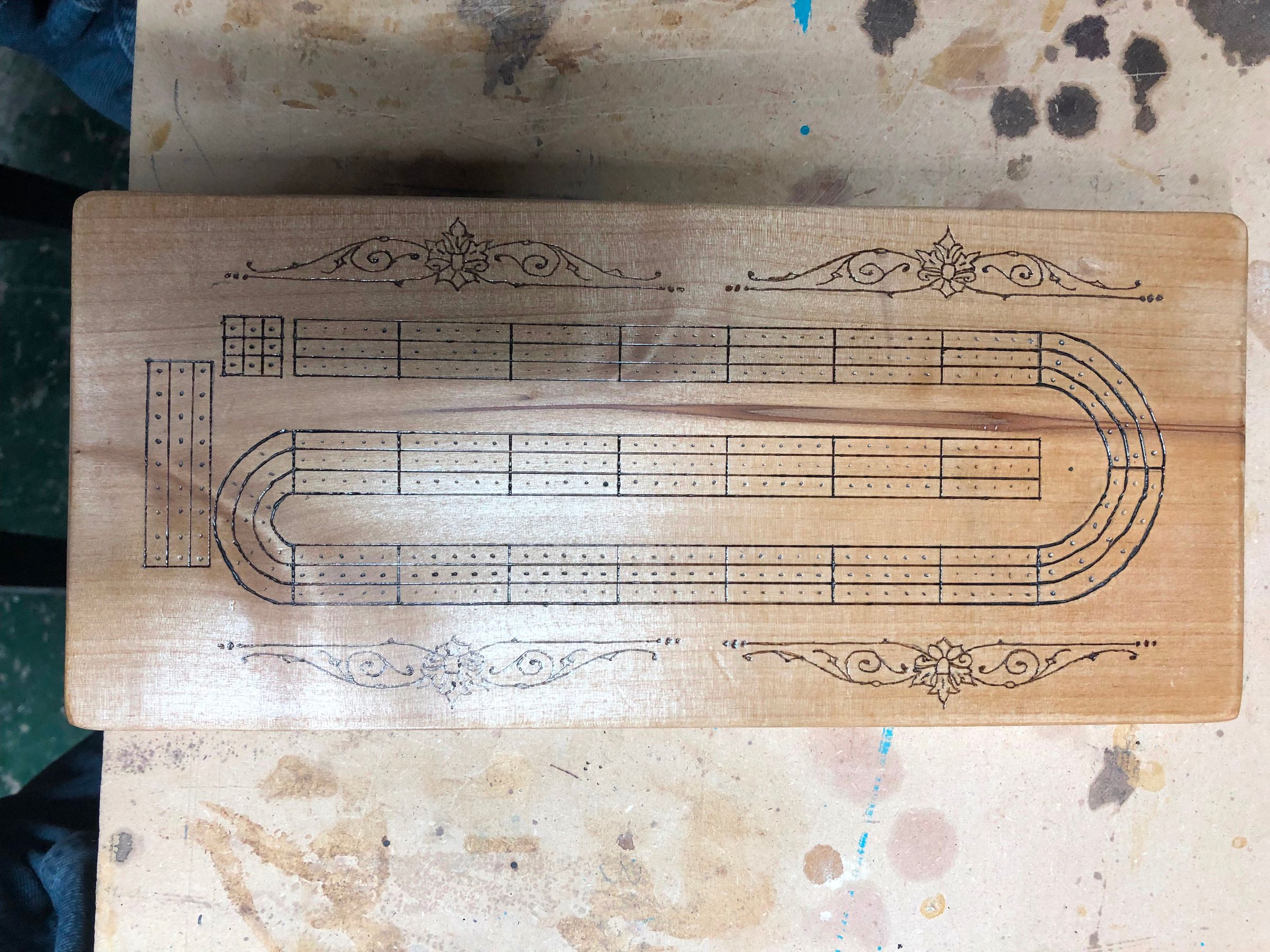 Domino Box With Scoring Track : 12 Steps - Instructables