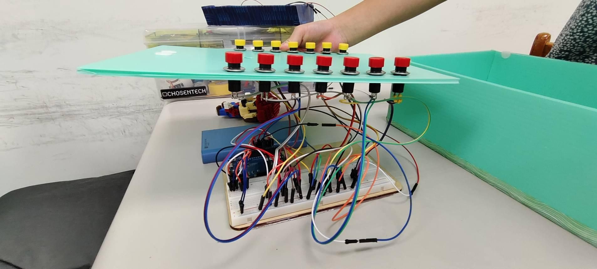 Electric Four-in-a-Row : 4 Steps - Instructables
