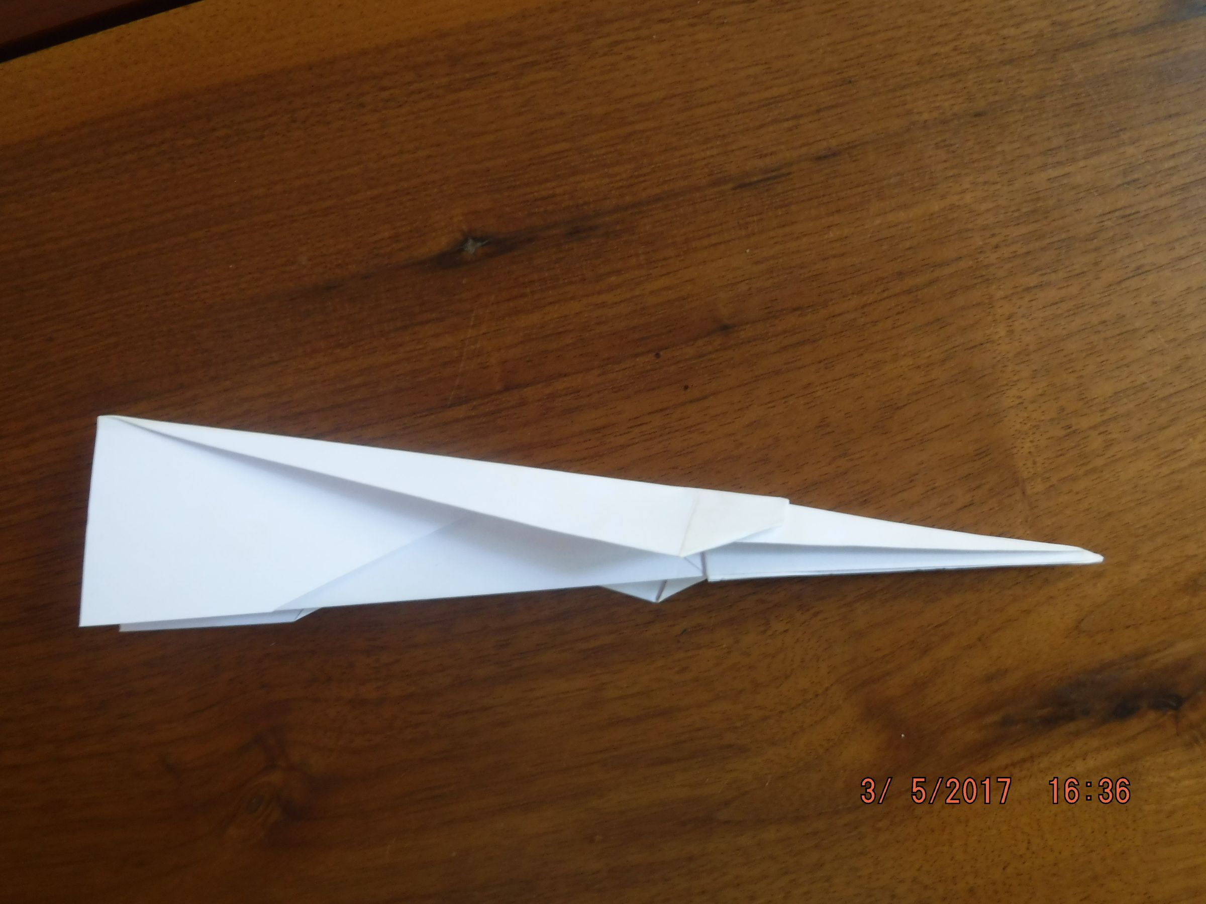 Hawk Paper Airplane : 6 Steps - Instructables