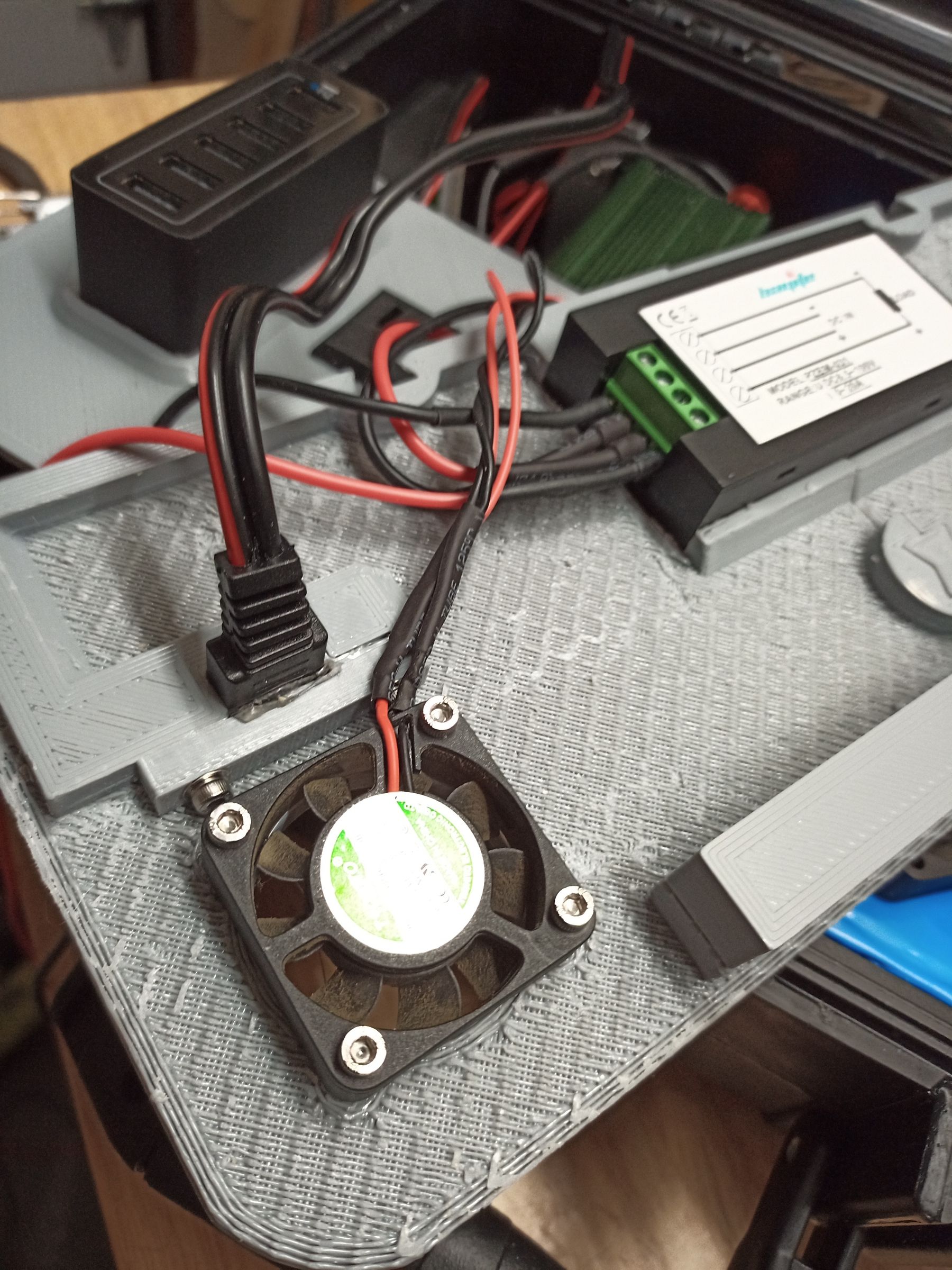 Portable Power Supply Unit : 3 Steps (with Pictures) - Instructables