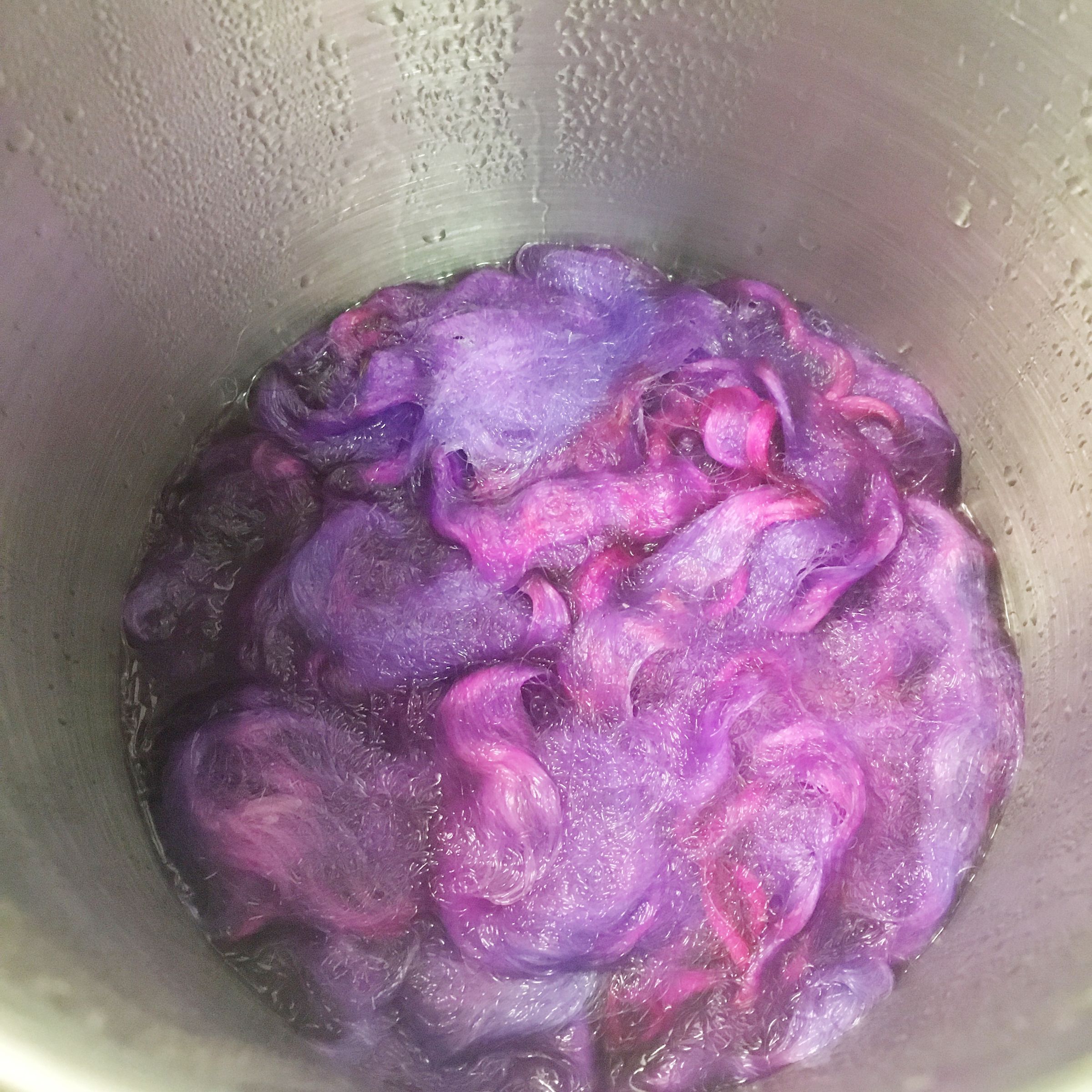 Immersion Dyeing Fiber : 6 Steps (with Pictures) - Instructables