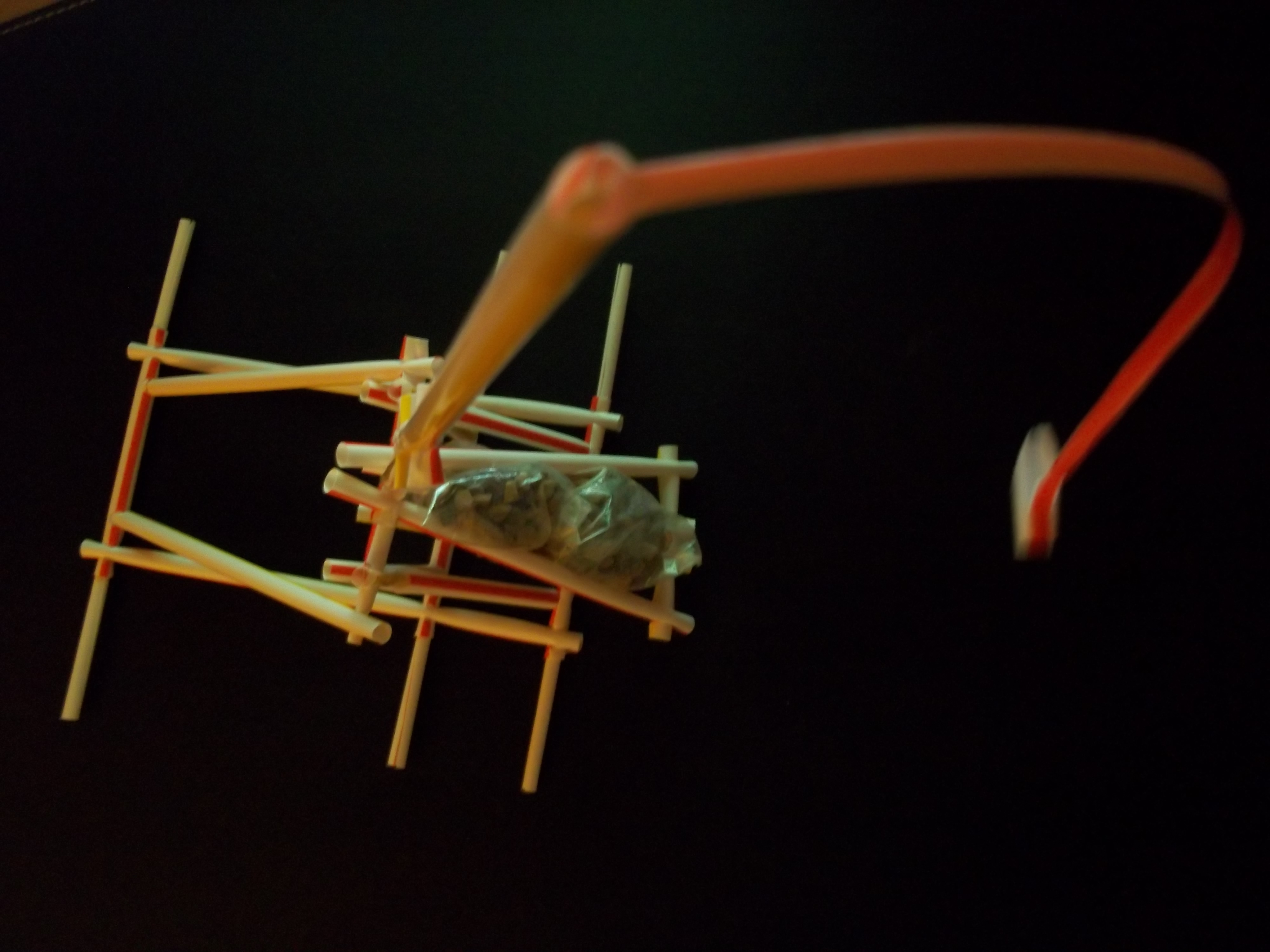 Trebuchet Catapult Using Only Fast Food Straws - Straw Builder Project ...