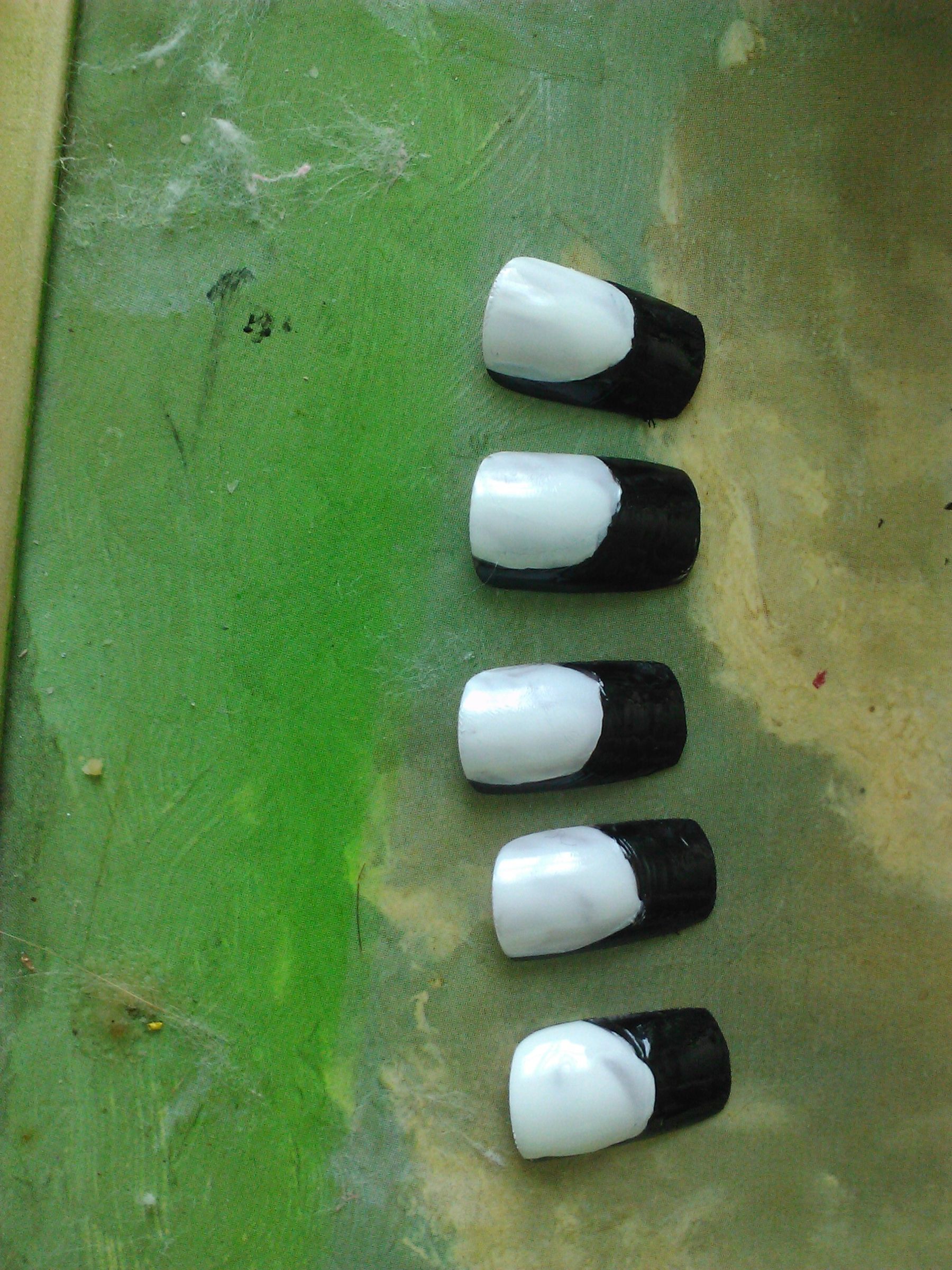 How to Make Clock Nail Art : 5 Steps - Instructables
