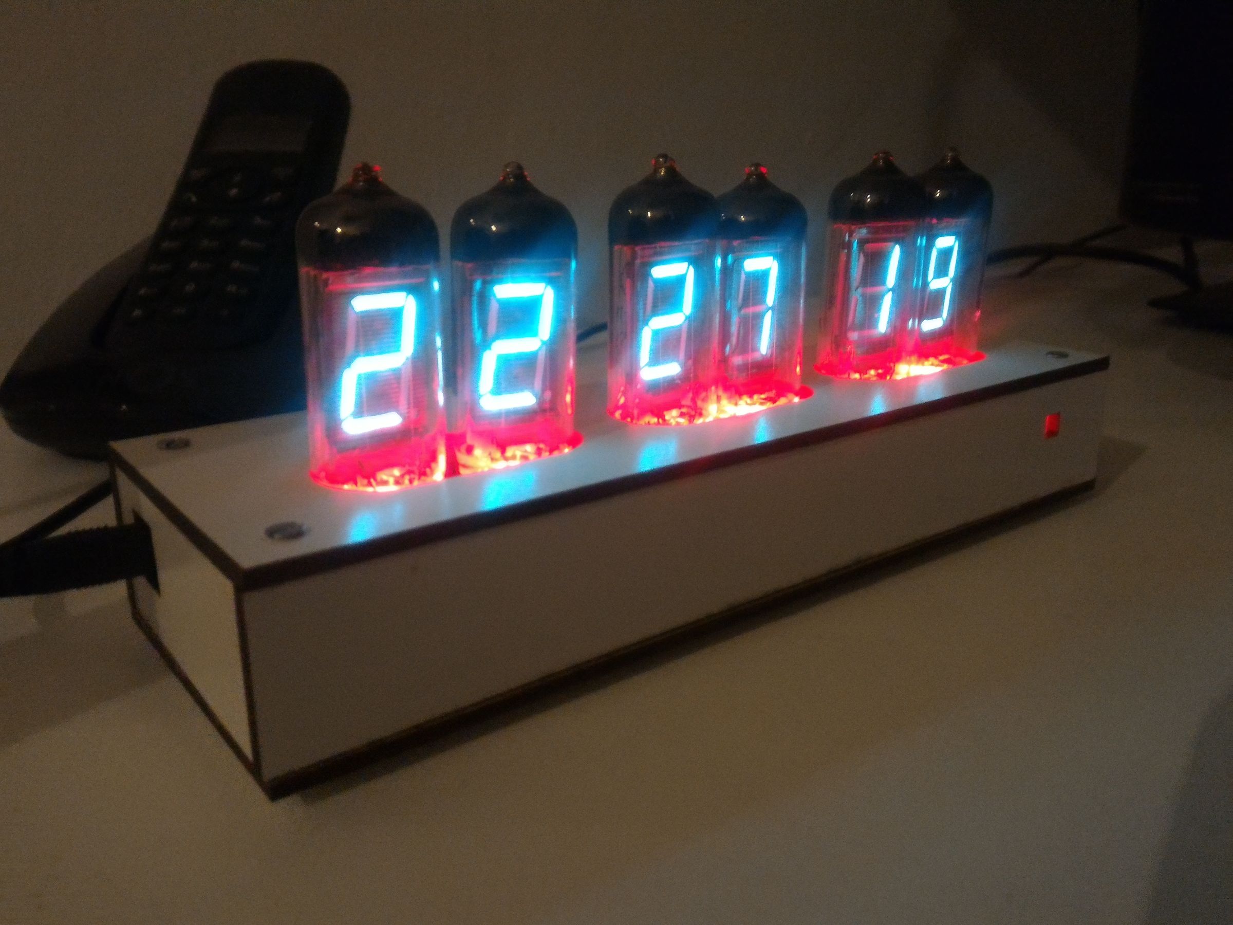 IV-11 VFD Tube Clock Assembly Guide : 6 Steps - Instructables