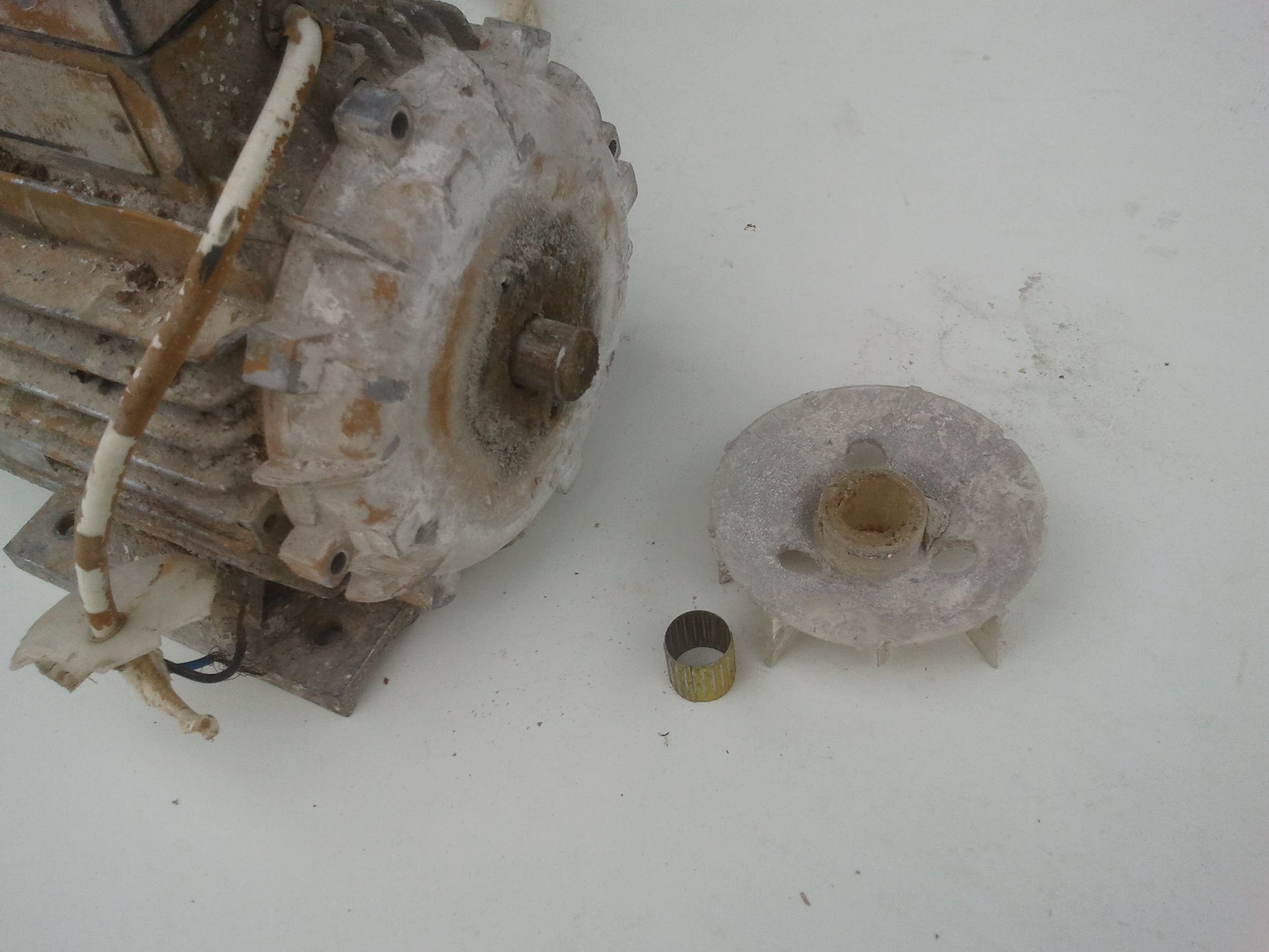 Rewinding and Renovation of the Electric Motor : 45 Steps (with ...