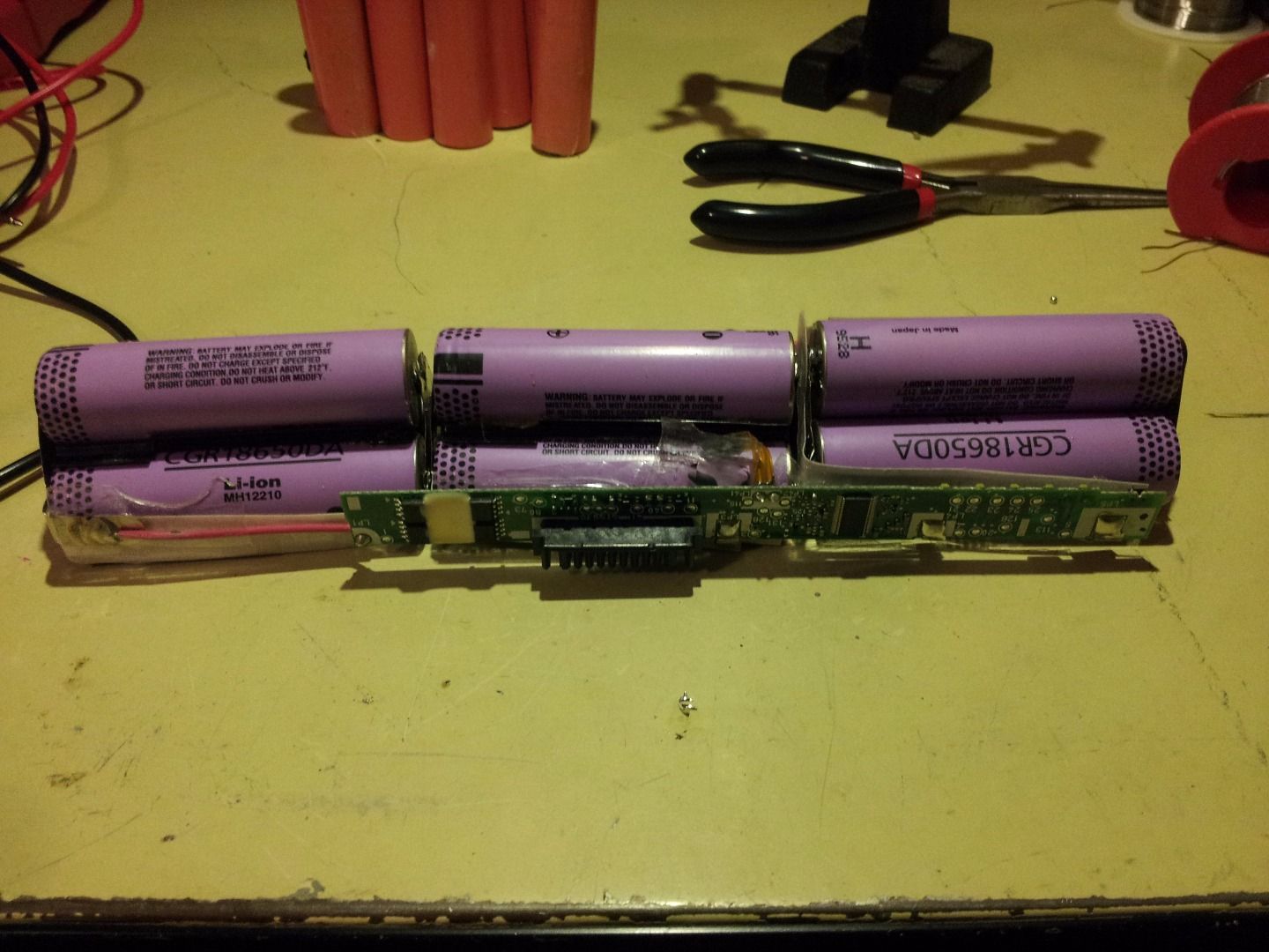 Rebuilding Dell Laptop Battery : 6 Steps - Instructables