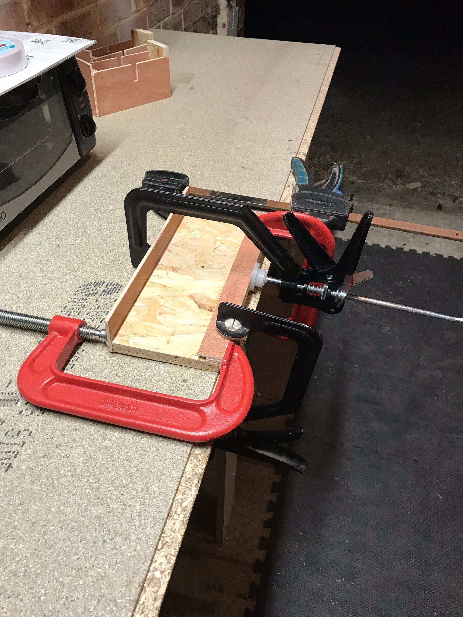 Tape Dispenser Station : 9 Steps (with Pictures) - Instructables