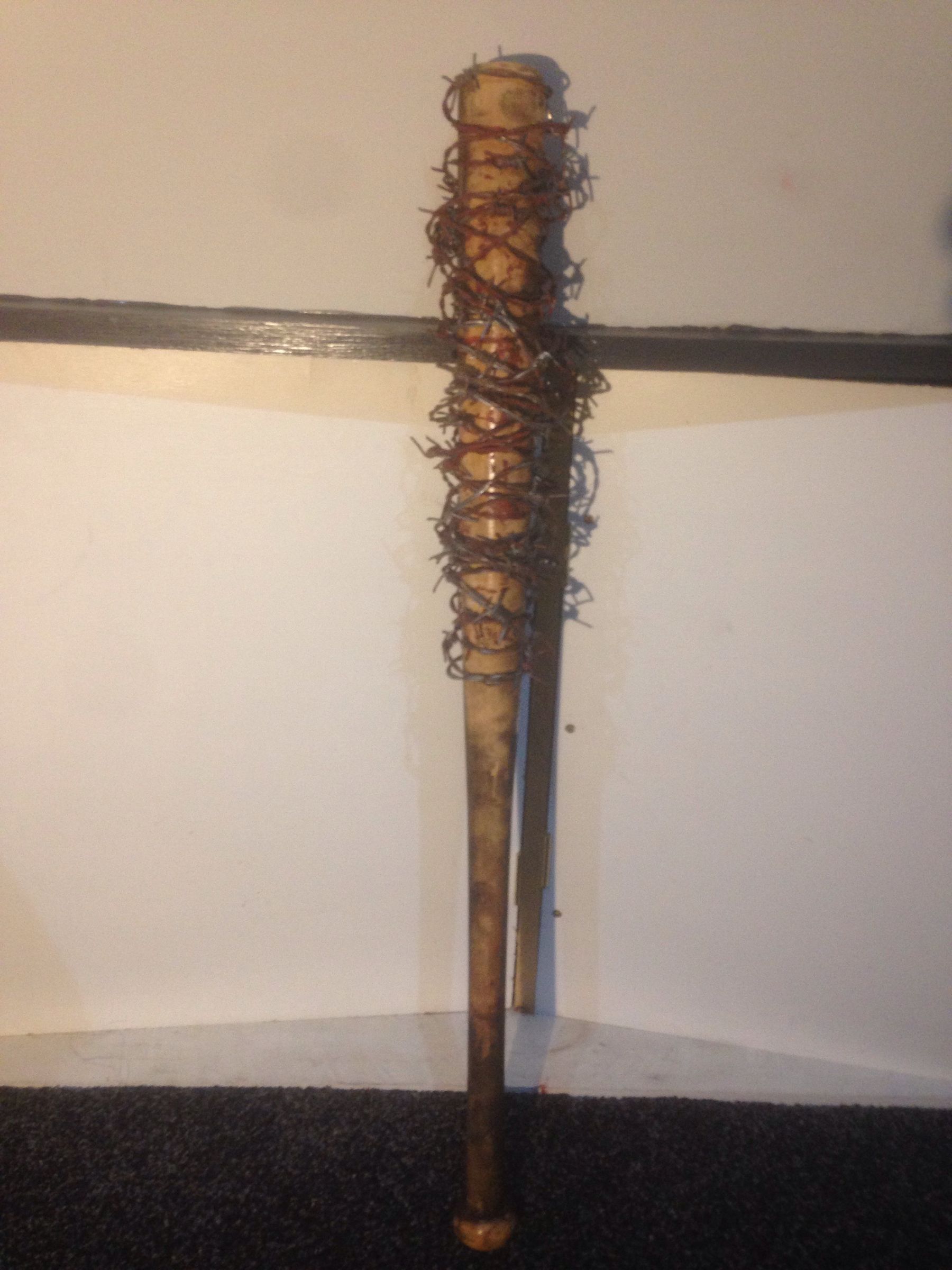 The Walking Dead Lucille Bat : 8 Steps - Instructables