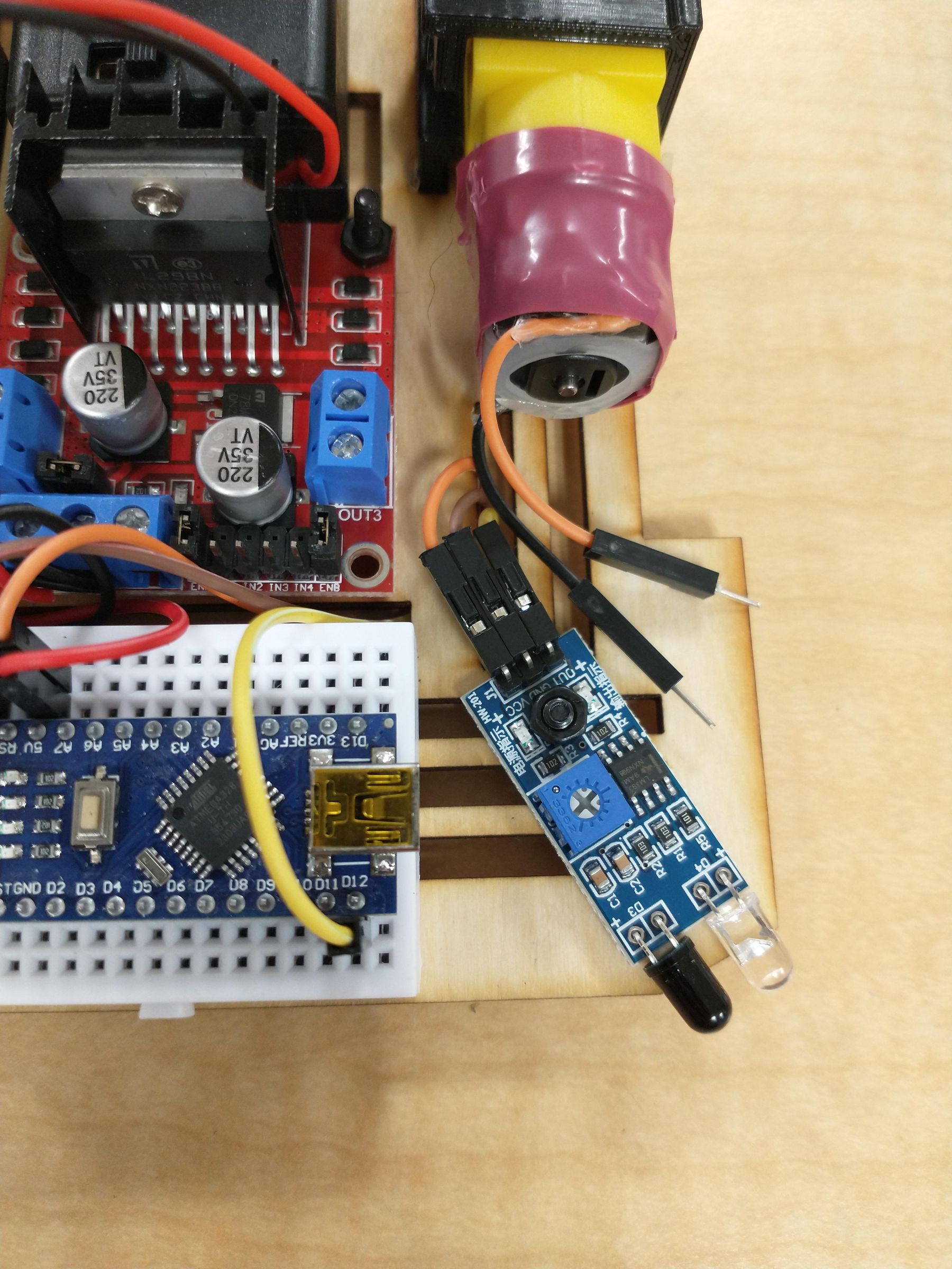 Autonomous Robot Racer: Scratch Mode : 10 Steps (with Pictures ...