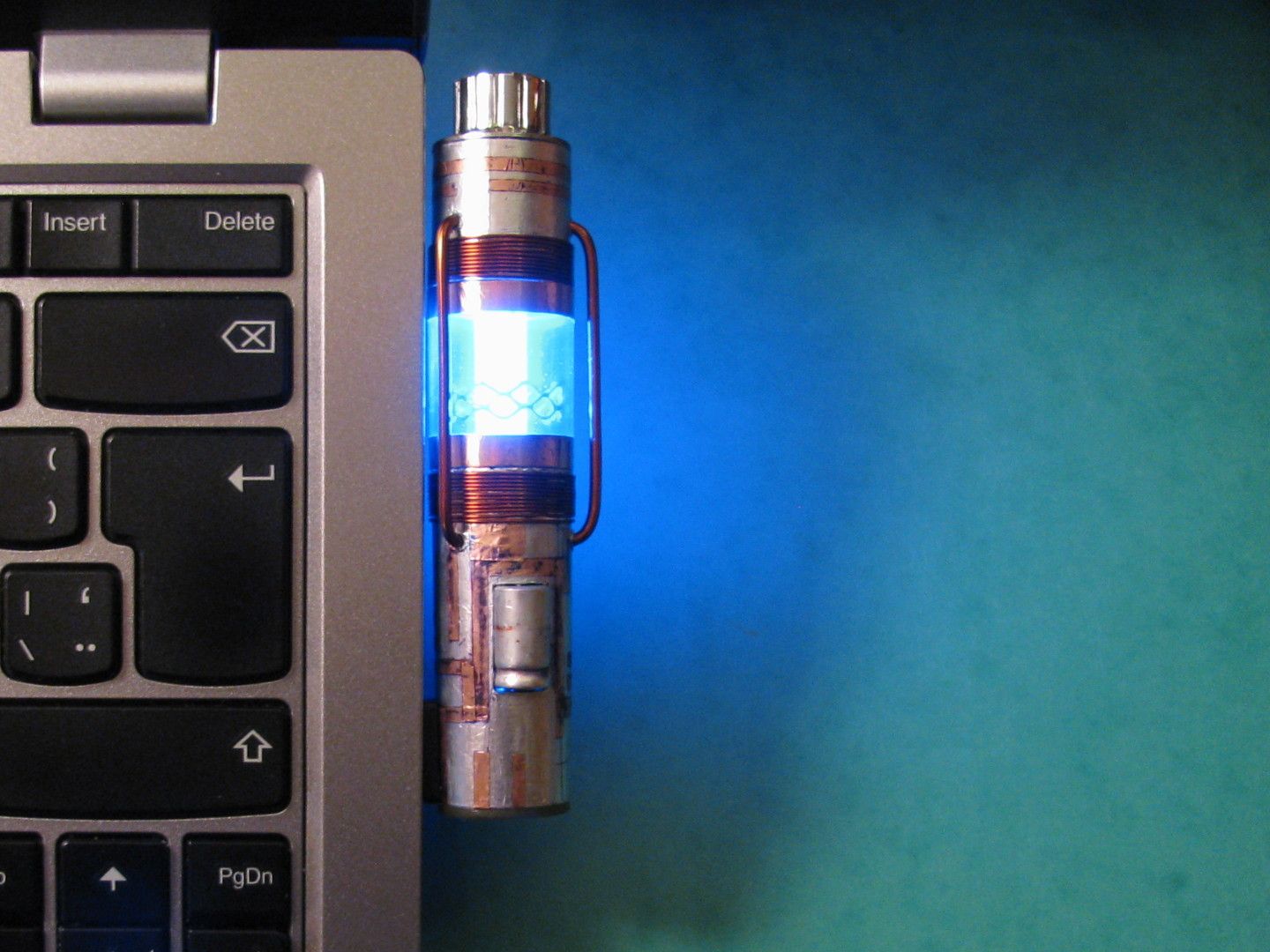Retro-Futuristic USB Drive : 16 Steps (with Pictures) - Instructables