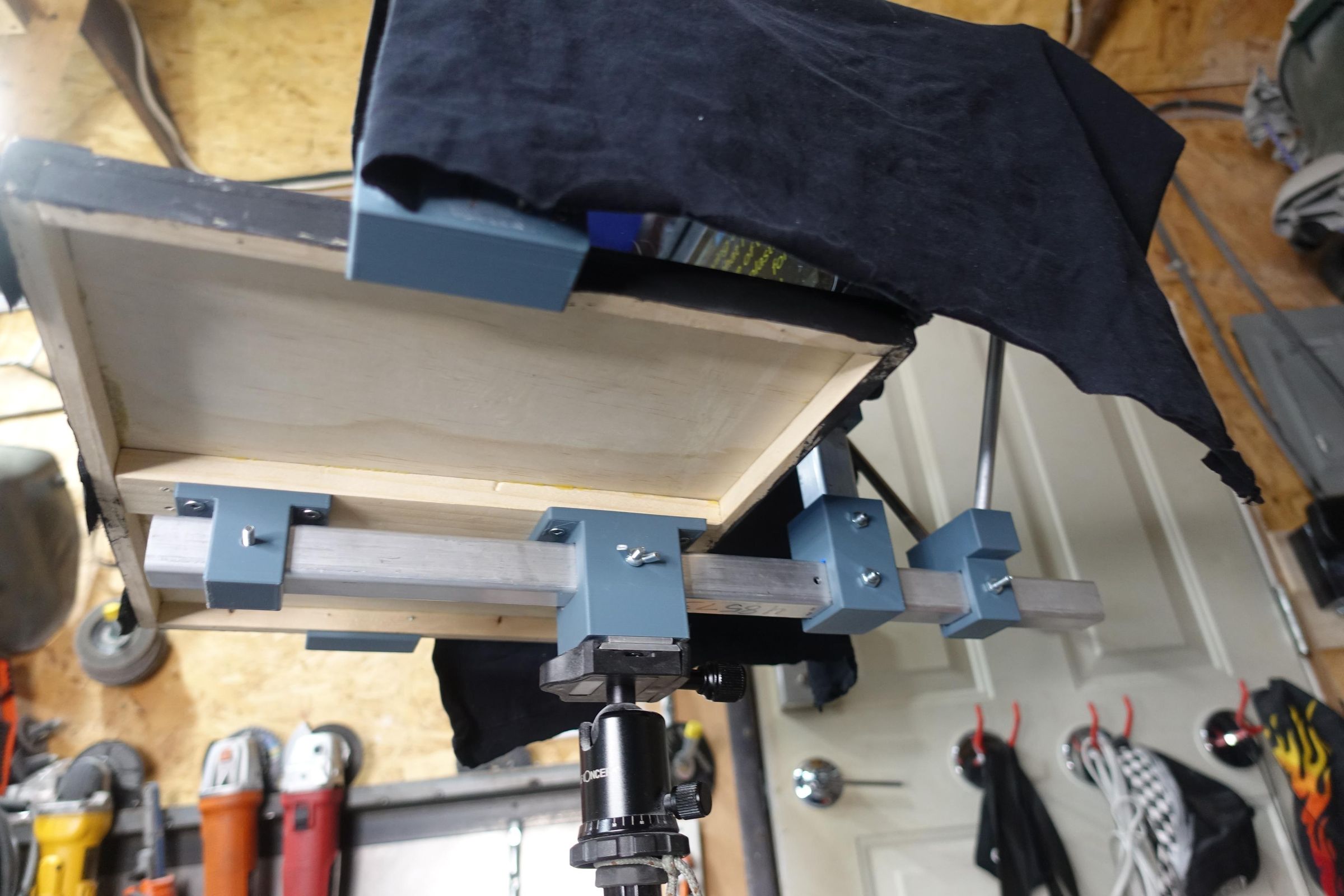 How to Make a Teleprompter : 5 Steps (with Pictures) - Instructables