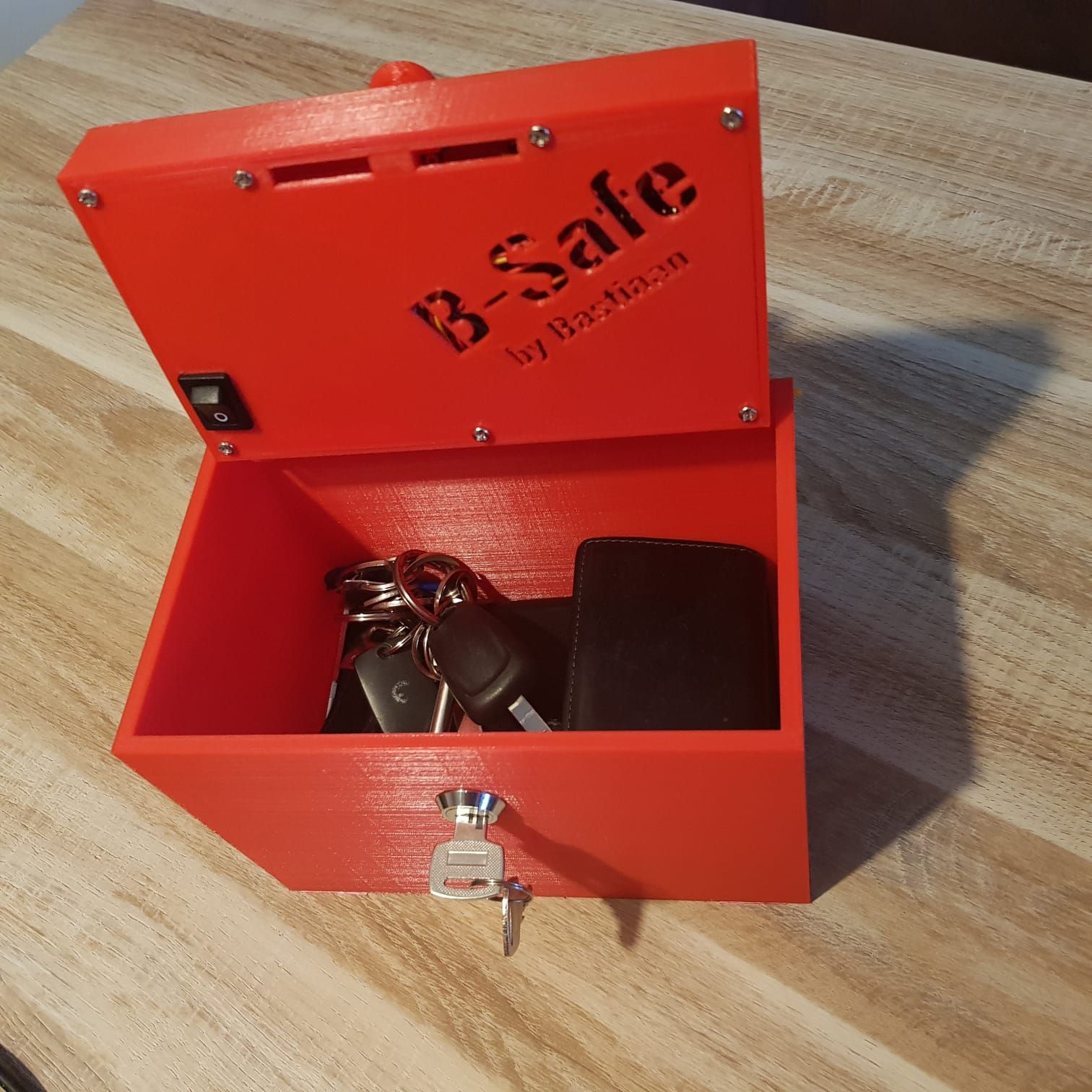 B-Safe, the Portable Safe : 8 Steps (with Pictures) - Instructables