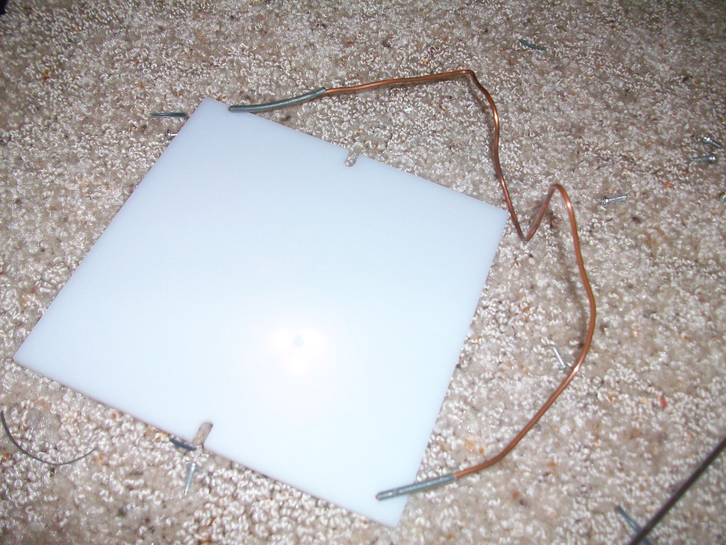 Beginer Electronics 1: a Simple Yet Fun Circut : 6 Steps - Instructables
