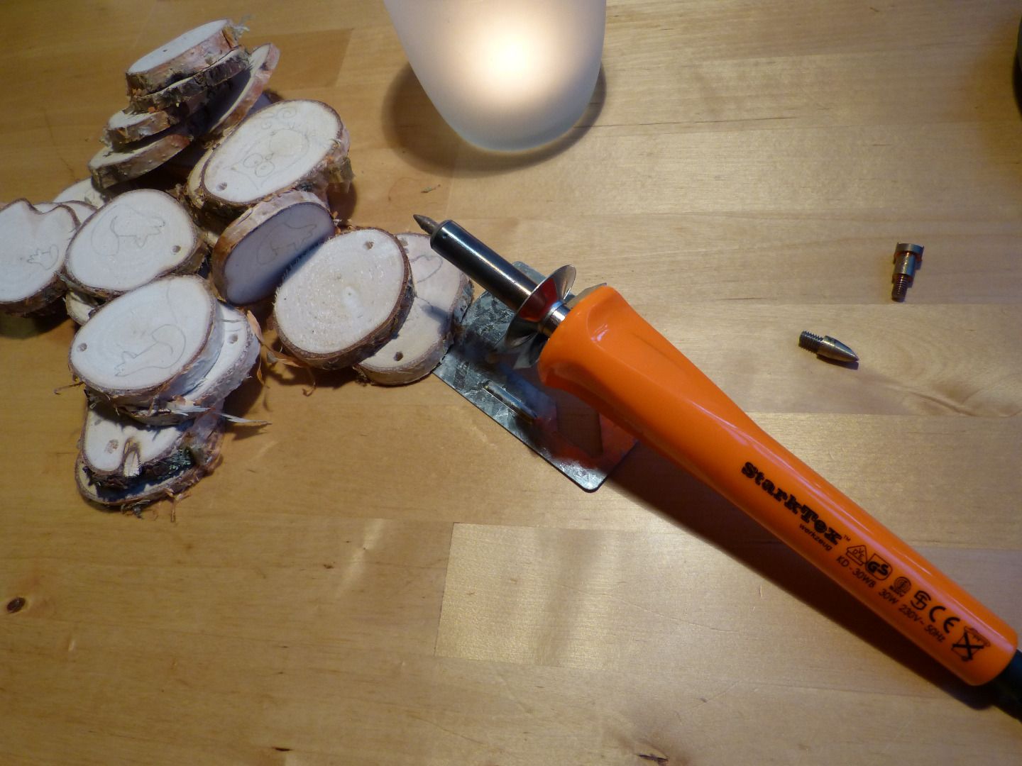 Easy Pyrography Ornaments : 8 Steps (with Pictures) - Instructables