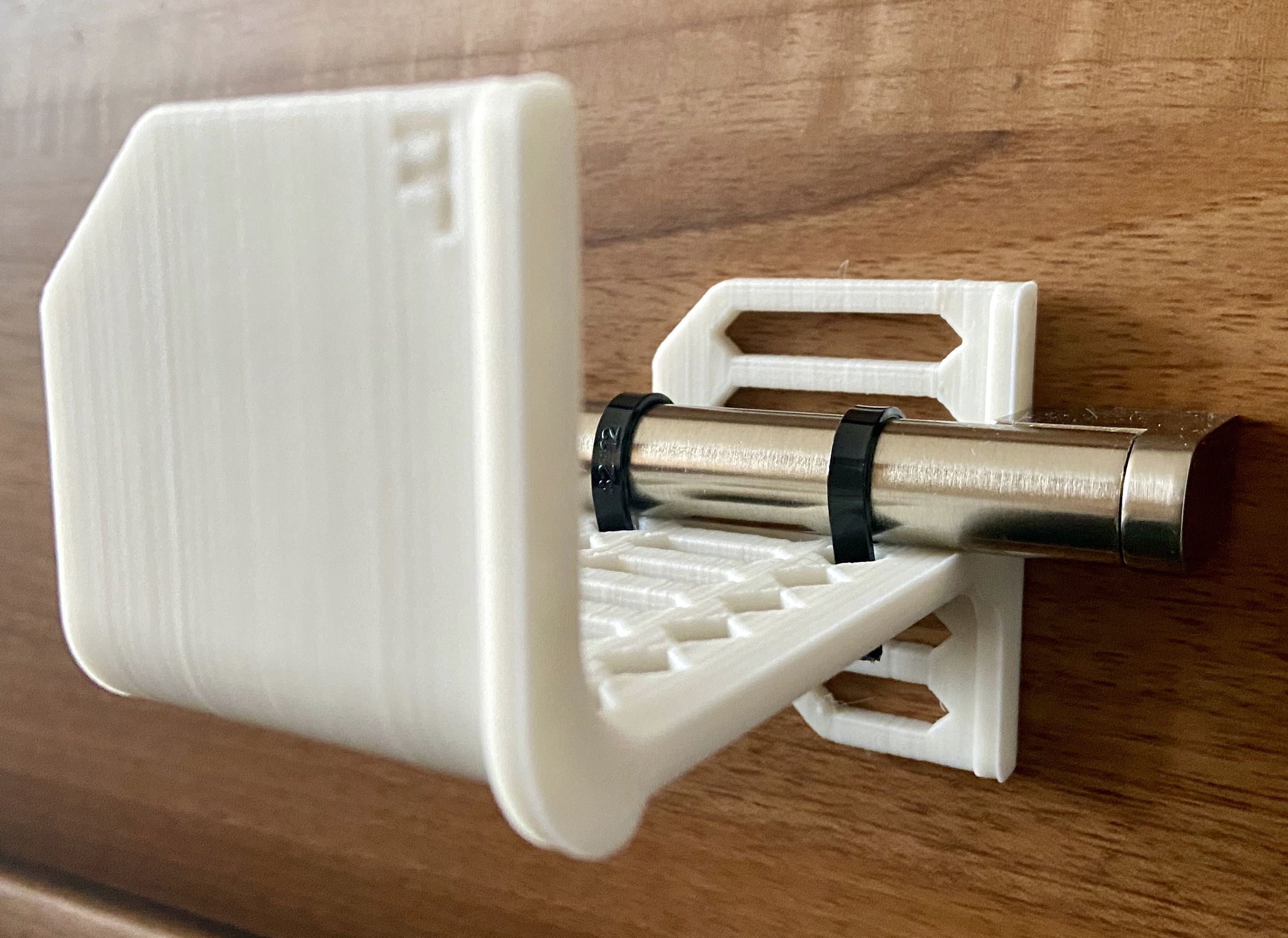 Armie - Hands-Free Handle : 10 Steps (with Pictures) - Instructables